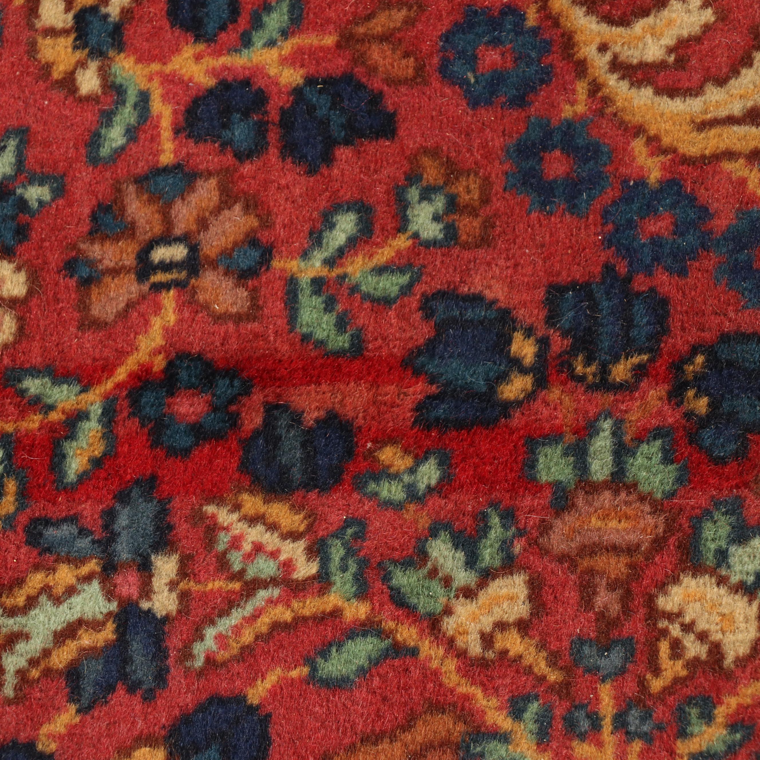 Machine Made Persian Style Wool Rug | EBTH