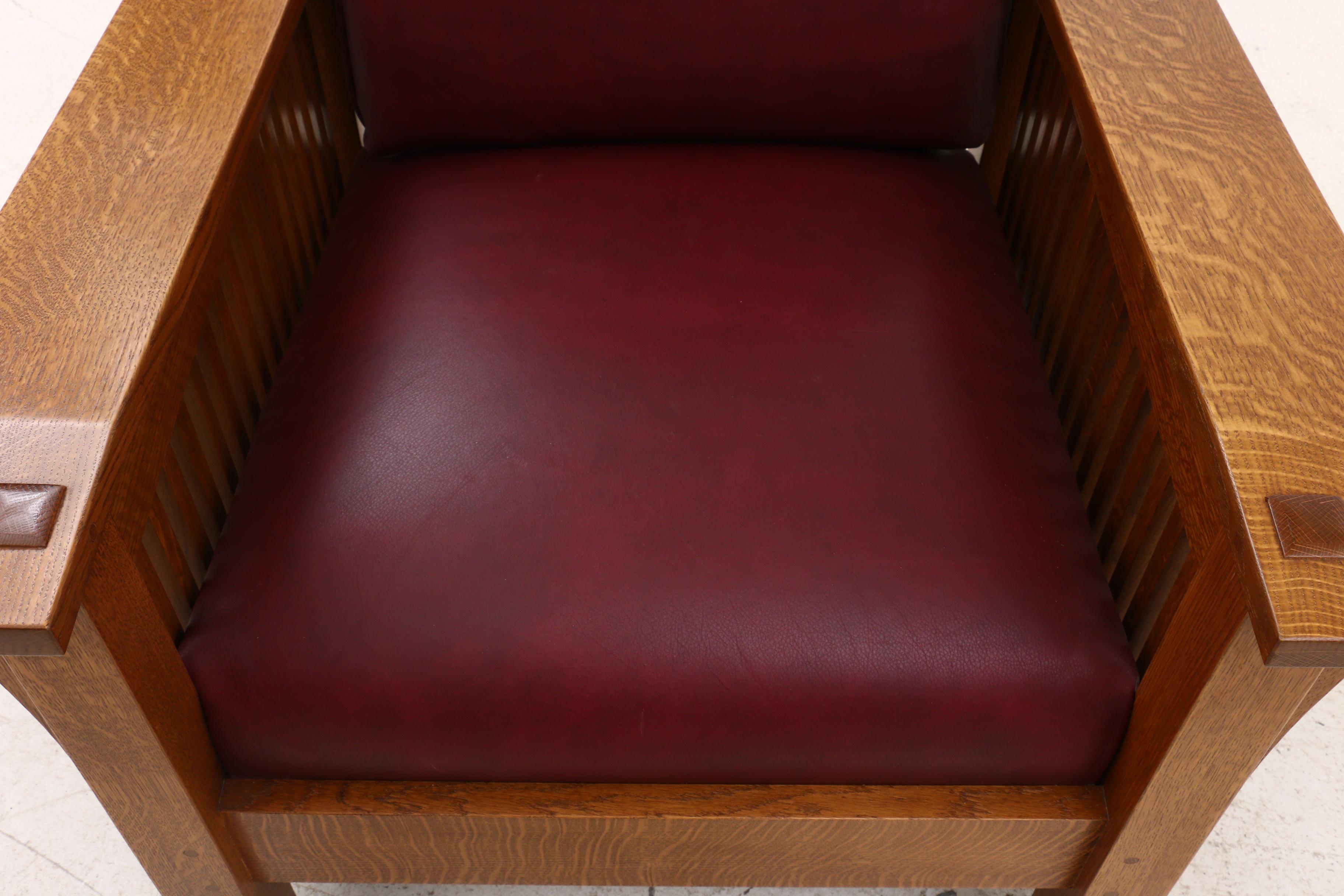 Stickley Arts and Crafts Style Oak Lounge Chair and Ottoman | EBTH