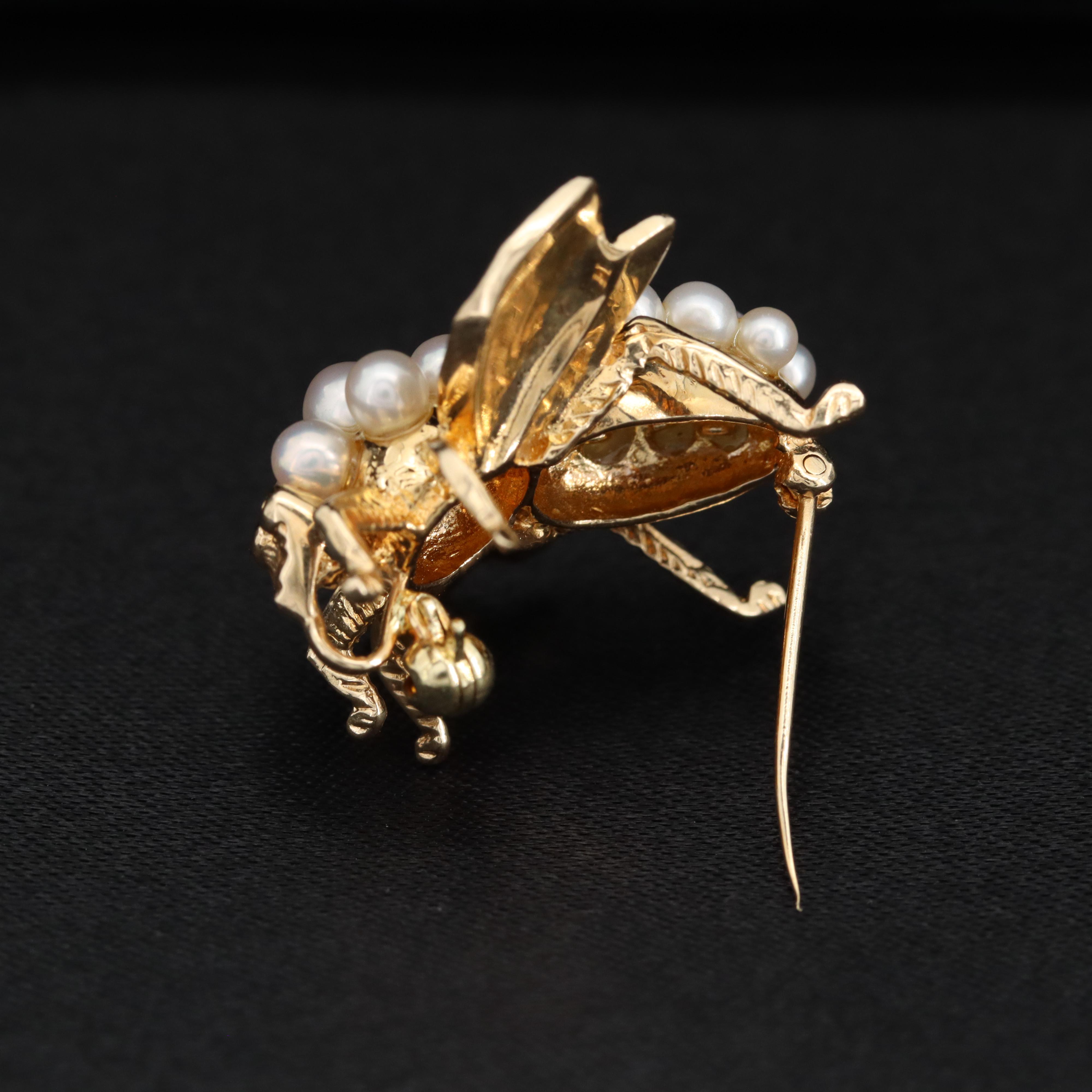 14K Yellow Gold Cultured Pearl Fly Brooch | EBTH