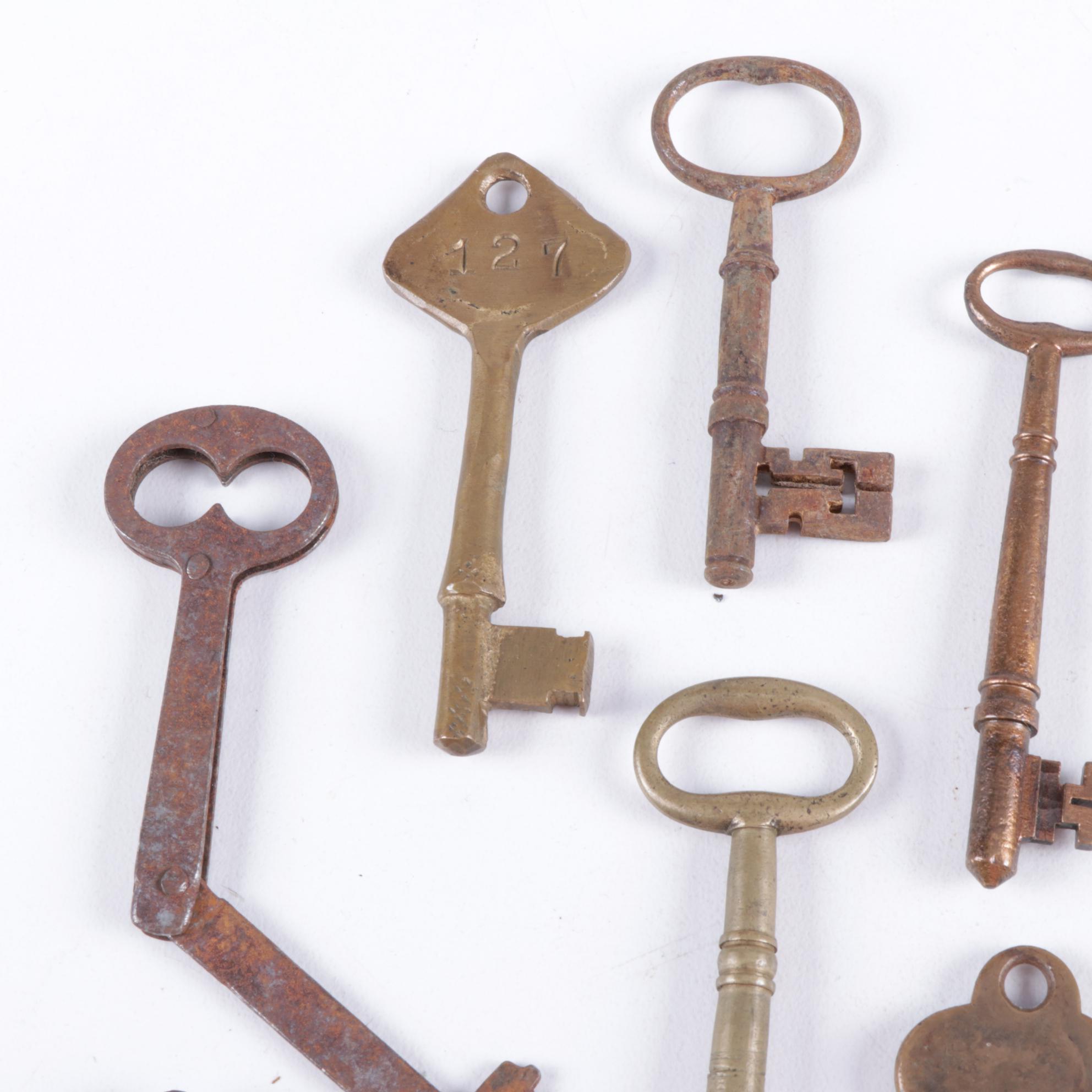 Antique Brass and Metal Skeleton Key Collection | Everything But The House