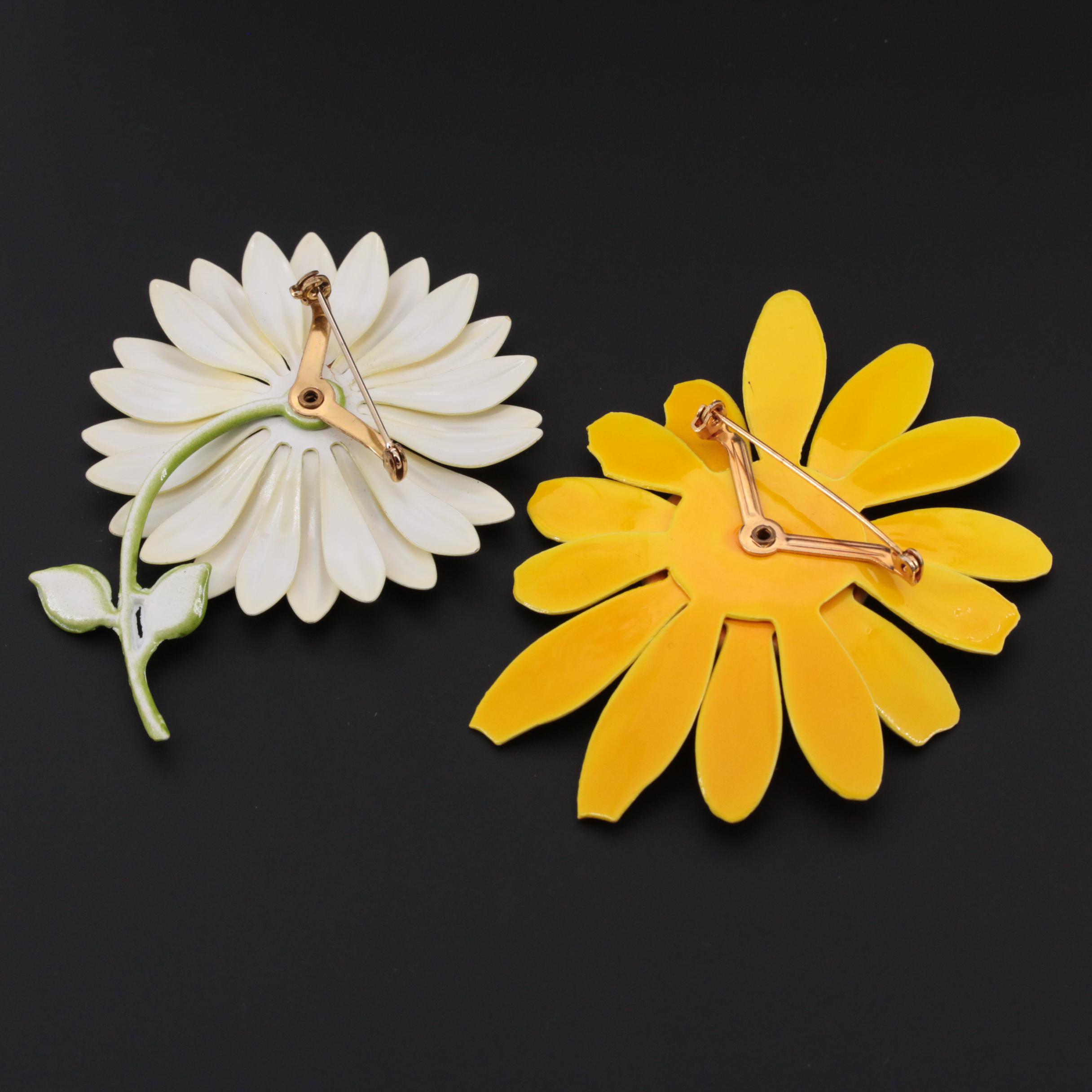 Yellow, White and Black Enamel Floral Brooches | EBTH