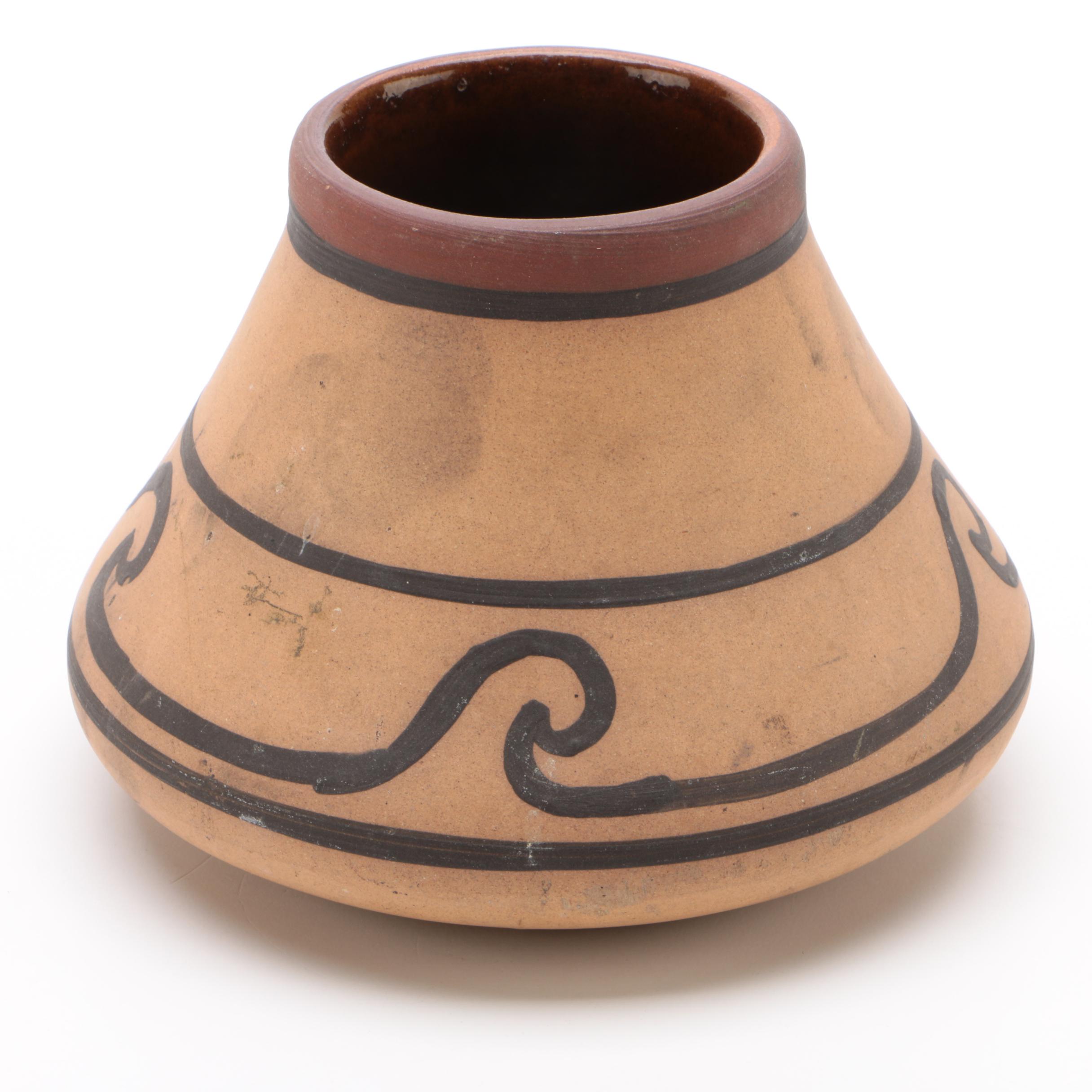 Southwestern Style Pottery Vase | EBTH