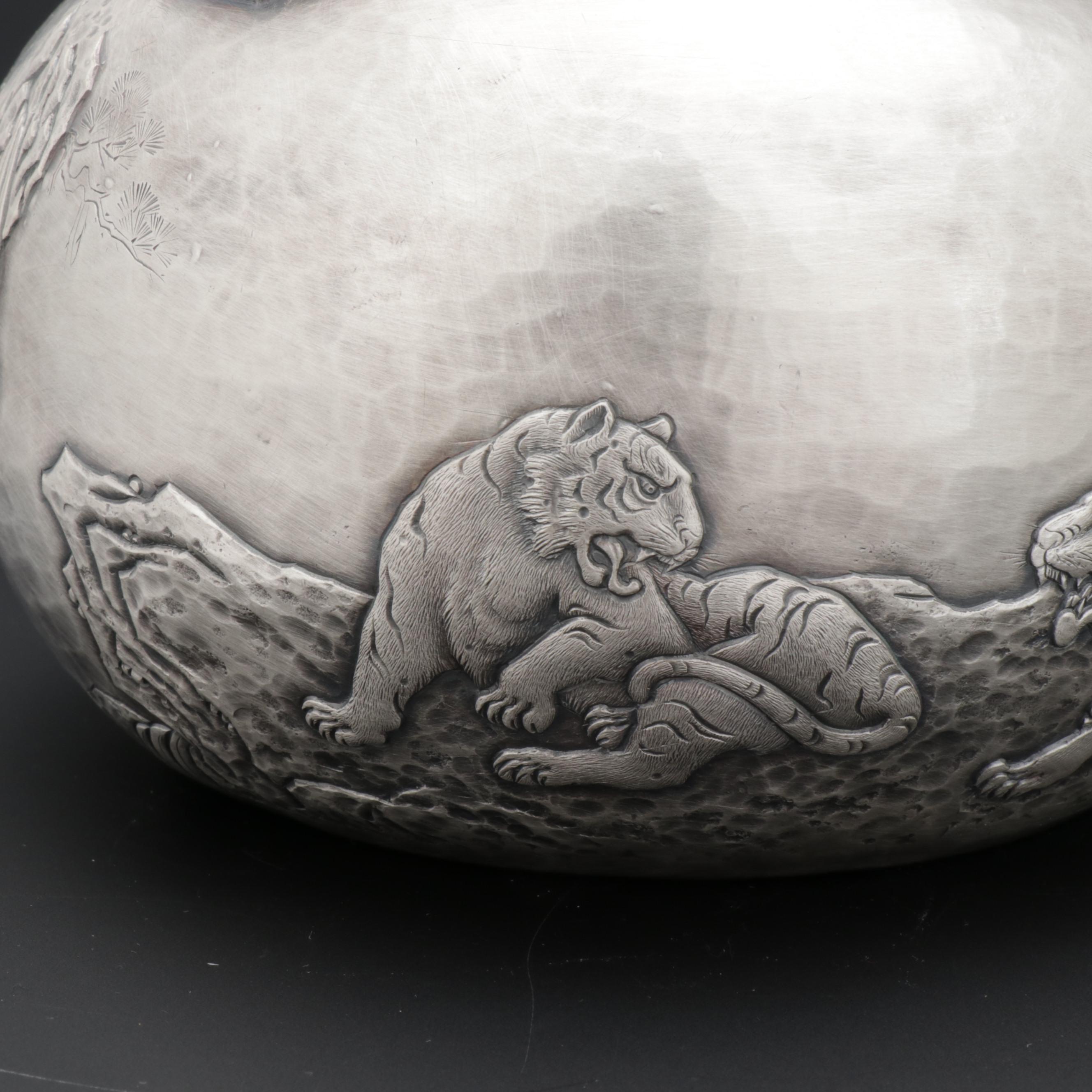 Konoike Silversmiths Fine Silver Repoussé Tiger Teapot, Meiji Period ...