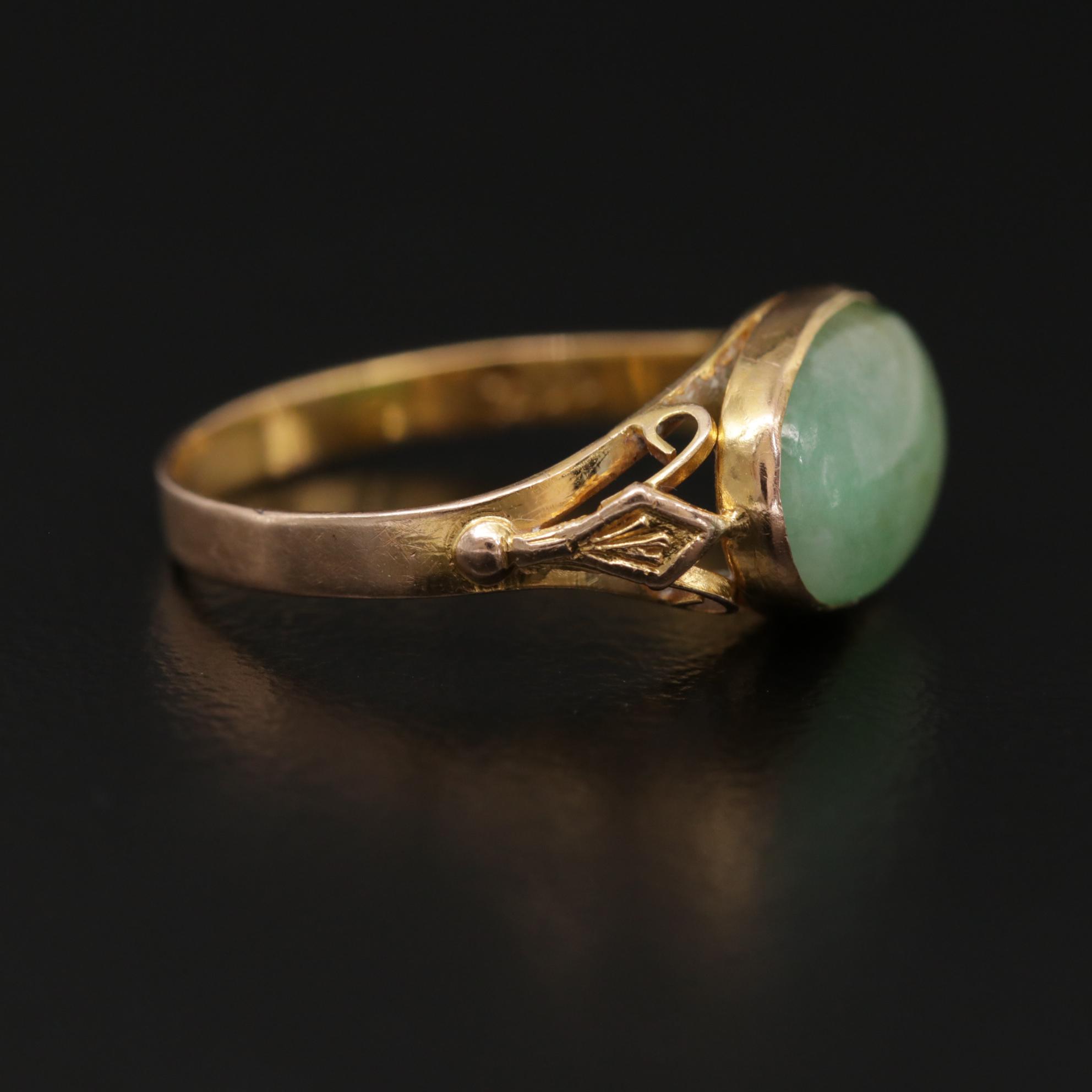 14K Yellow Gold Jadeite Ring | EBTH
