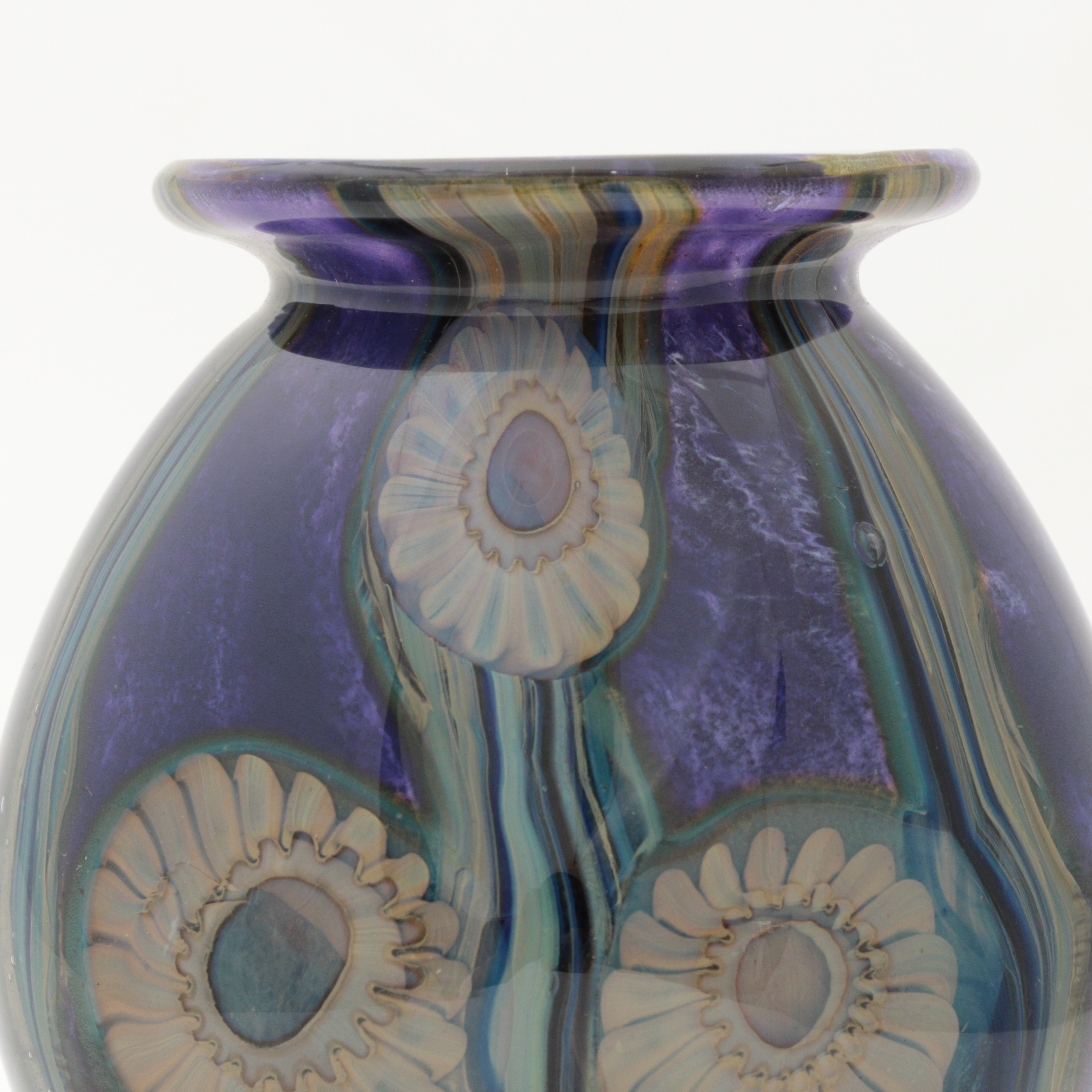 Robert Eickholt Hand Blown "Deep Sea" Iridescent Art Glass Vase | EBTH