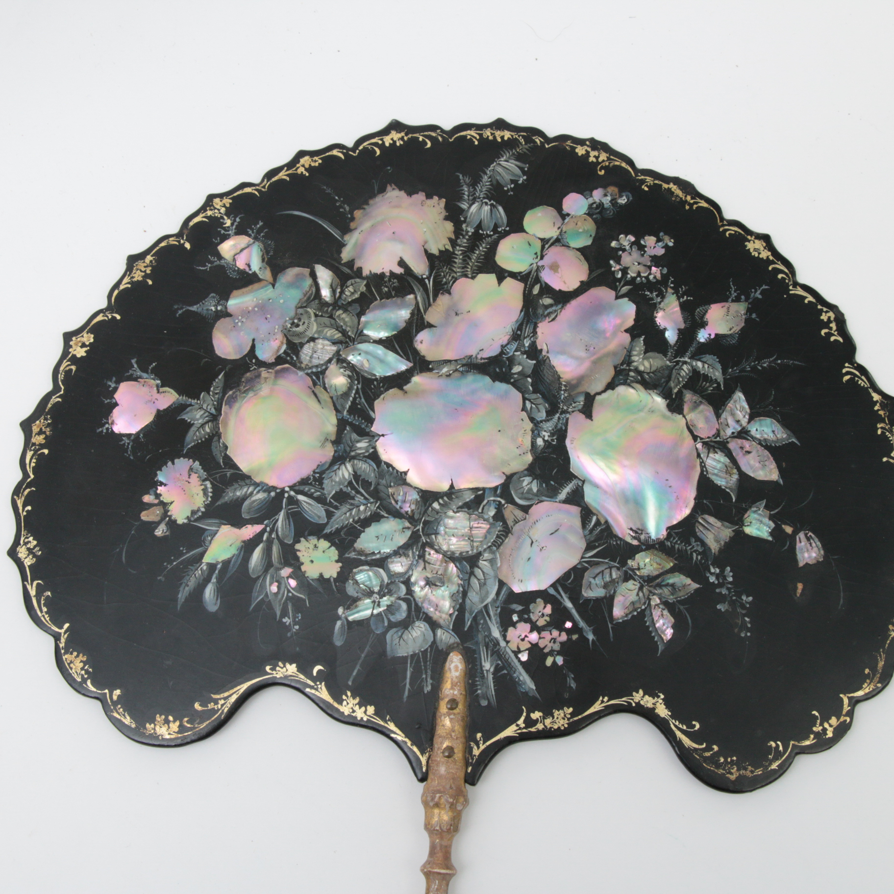 Victorian Hand-Painted Hand Held Fan with Abalone Shell Inlay | EBTH