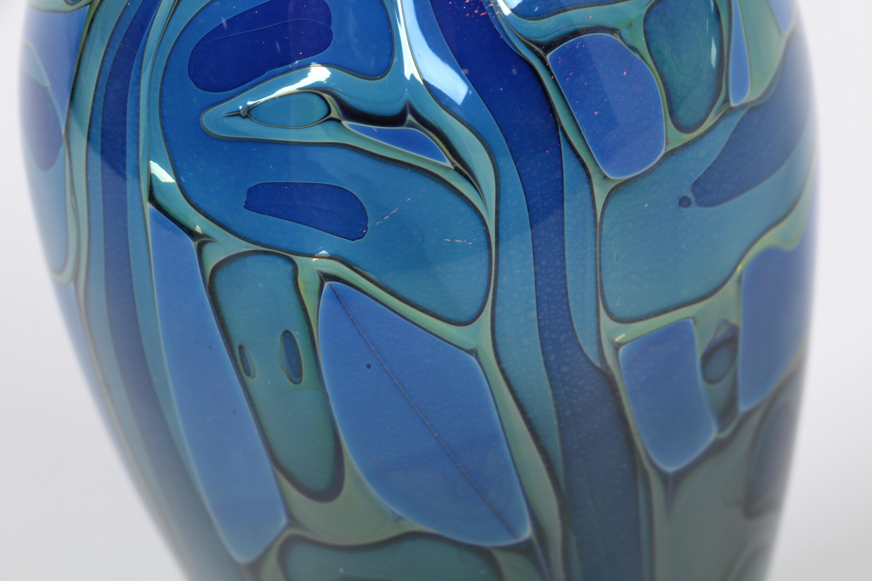 Robert Eickholt Handblown Art Glass Vase, 2007 | EBTH