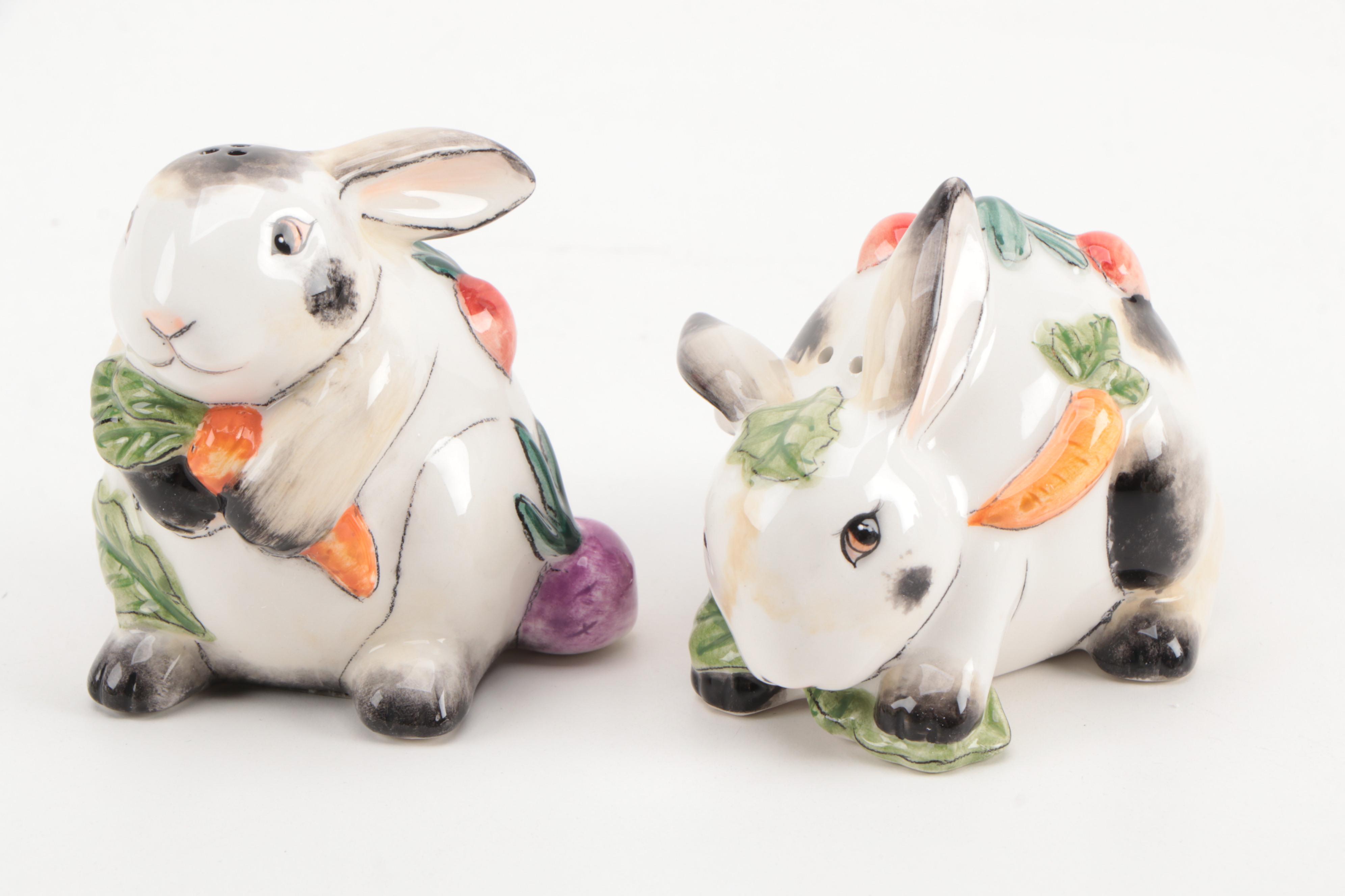 Fitz and Floyd "Botanical Bunny" Box with "Spotted Rabbit" Shakers and ...