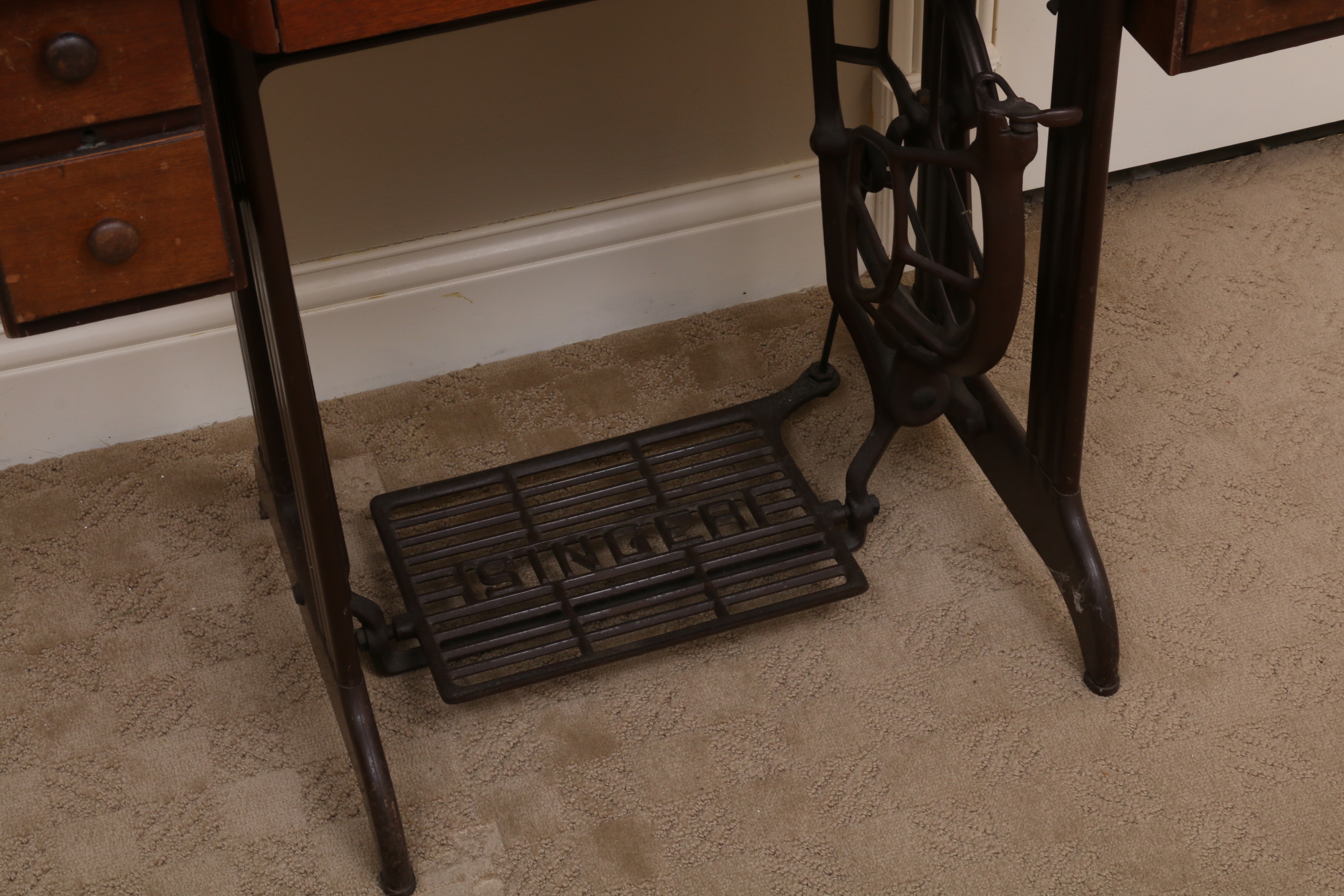Oak and Cast Iron Singer Sewing Machine and Table, 1937 | Everything ...