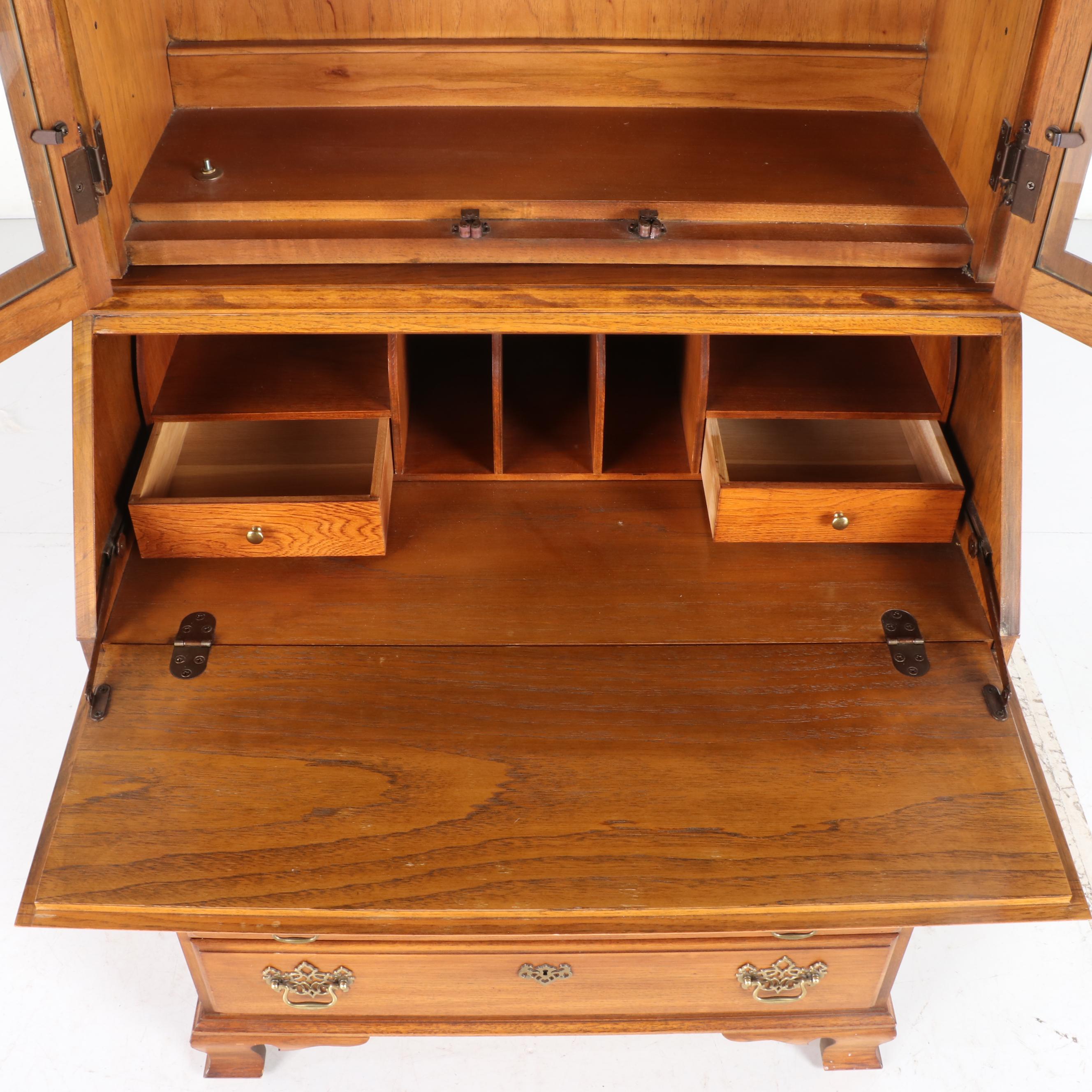 Thomasville 2-Piece Oak Illuminated Secretary Bookcase | EBTH