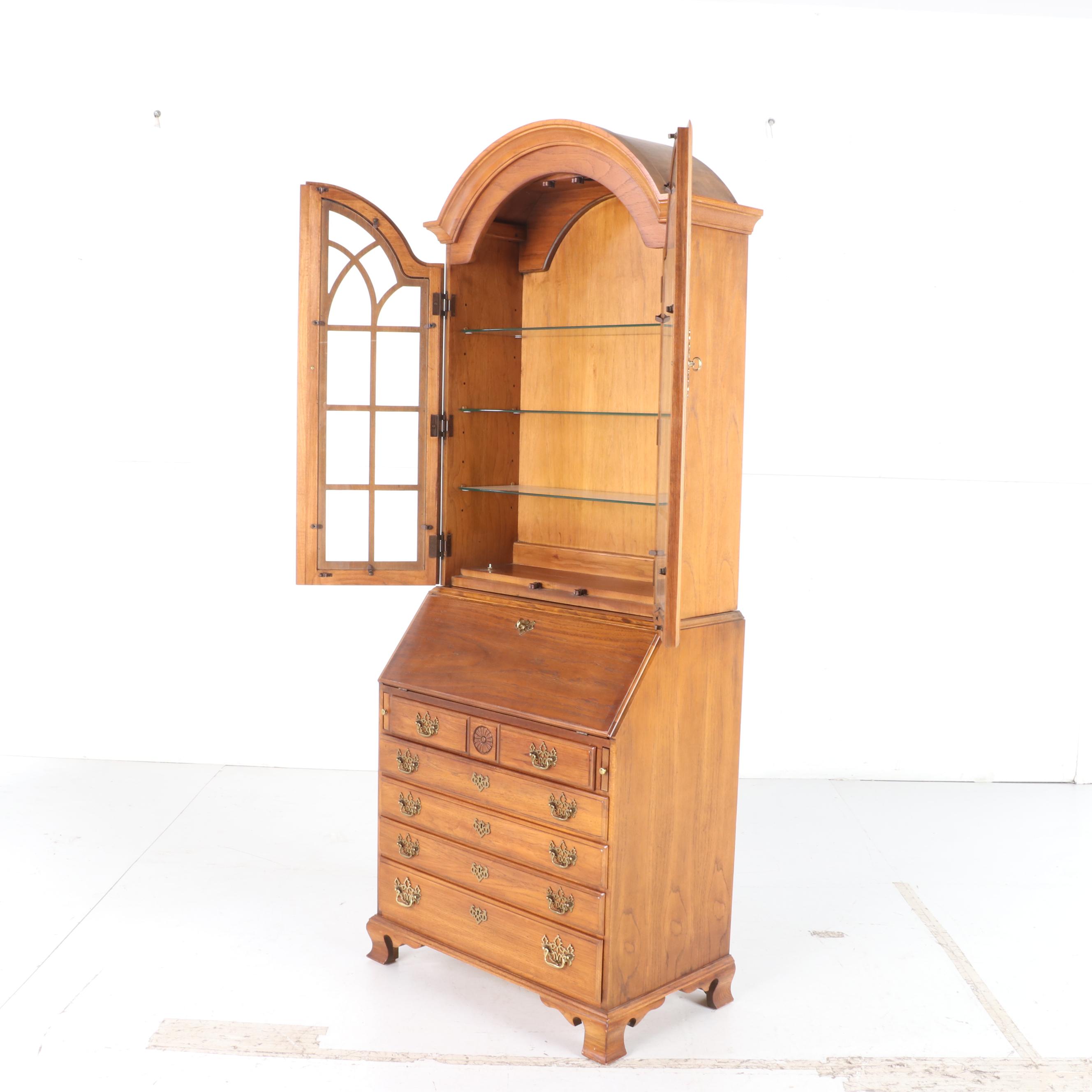 Thomasville 2-Piece Oak Illuminated Secretary Bookcase | EBTH