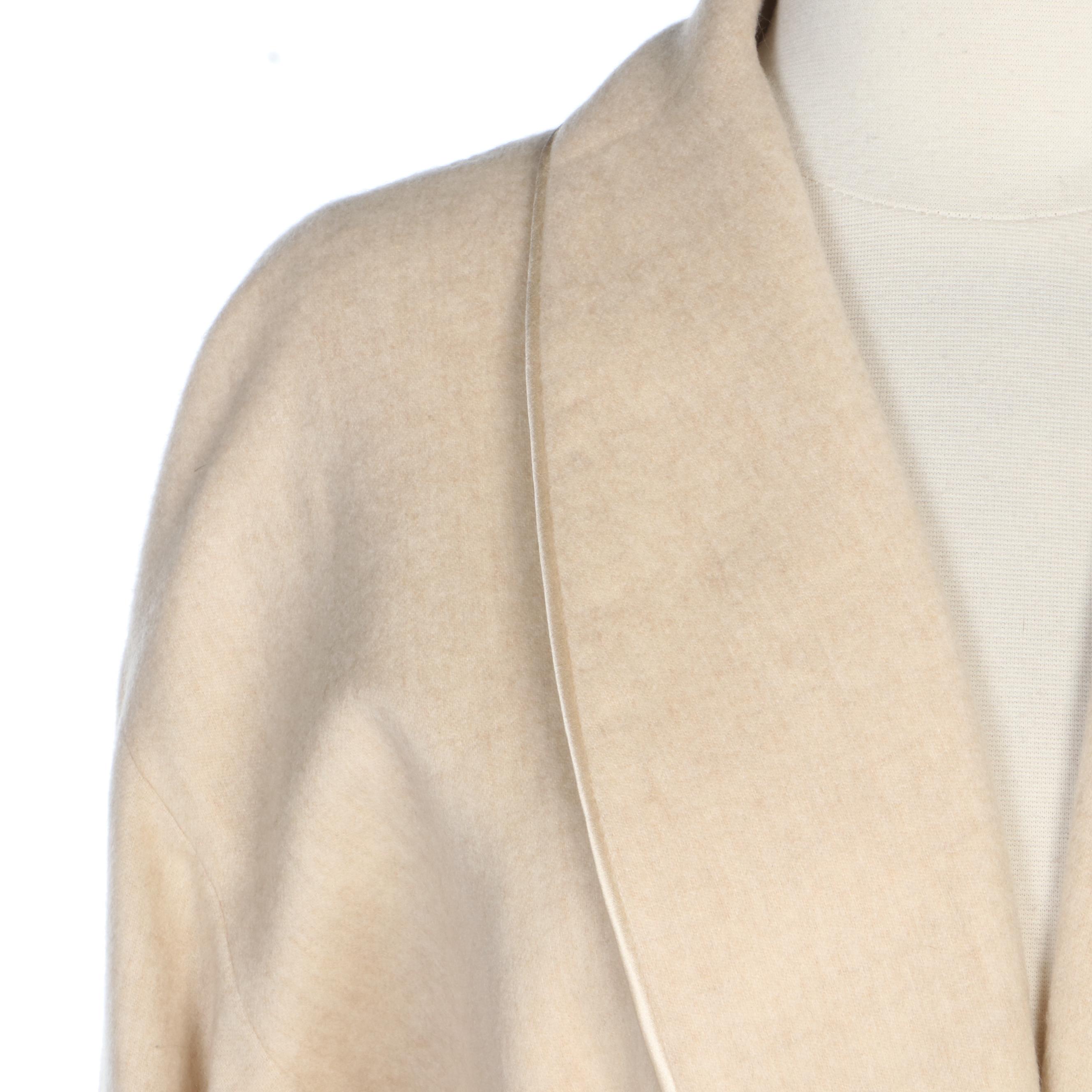 Daniel Hanson Oatmeal Cashmere Robe with Silk Trim, Made in England | EBTH