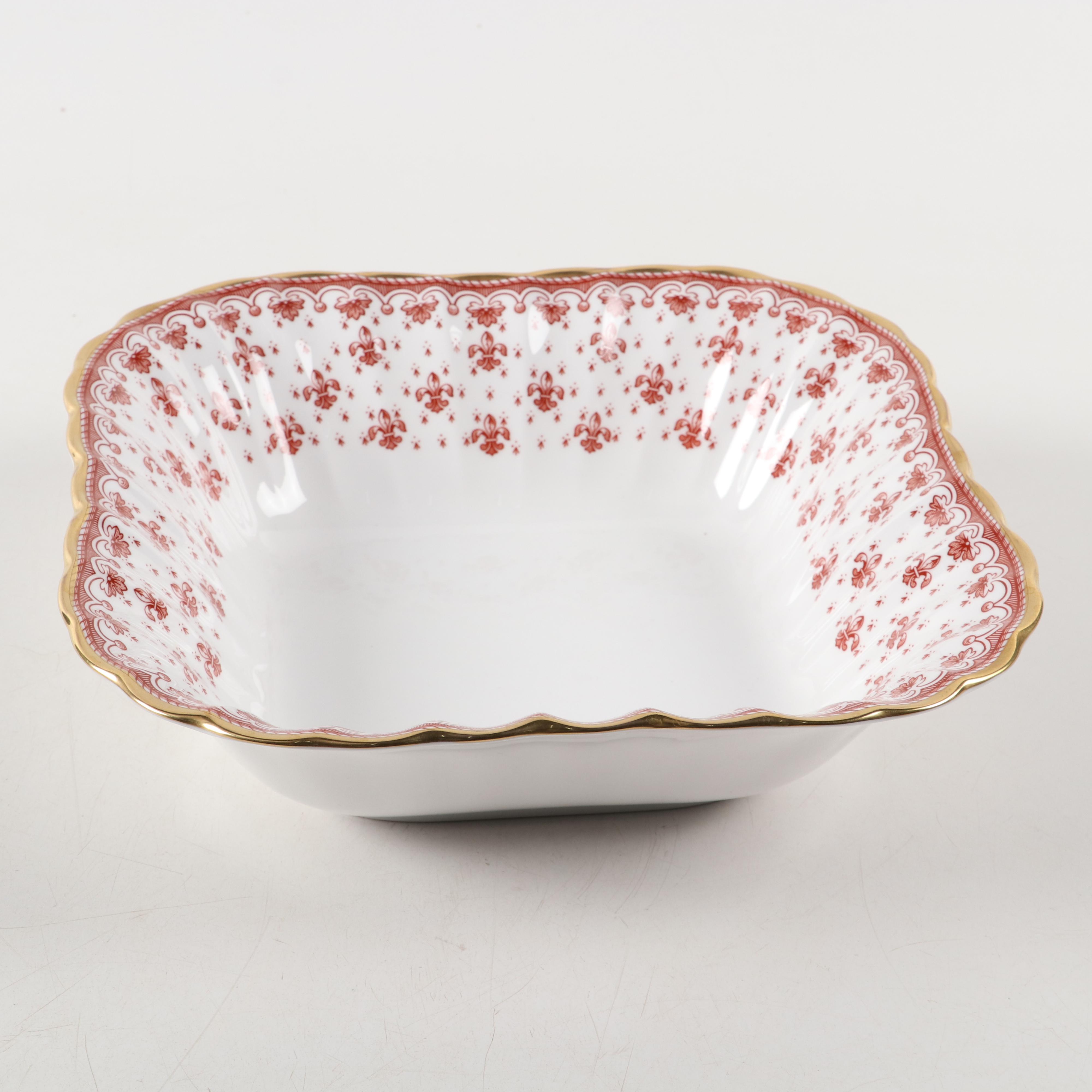 Spode "Fleur de Lys" Red Bone China Dinnerware, 1961–1994 | EBTH