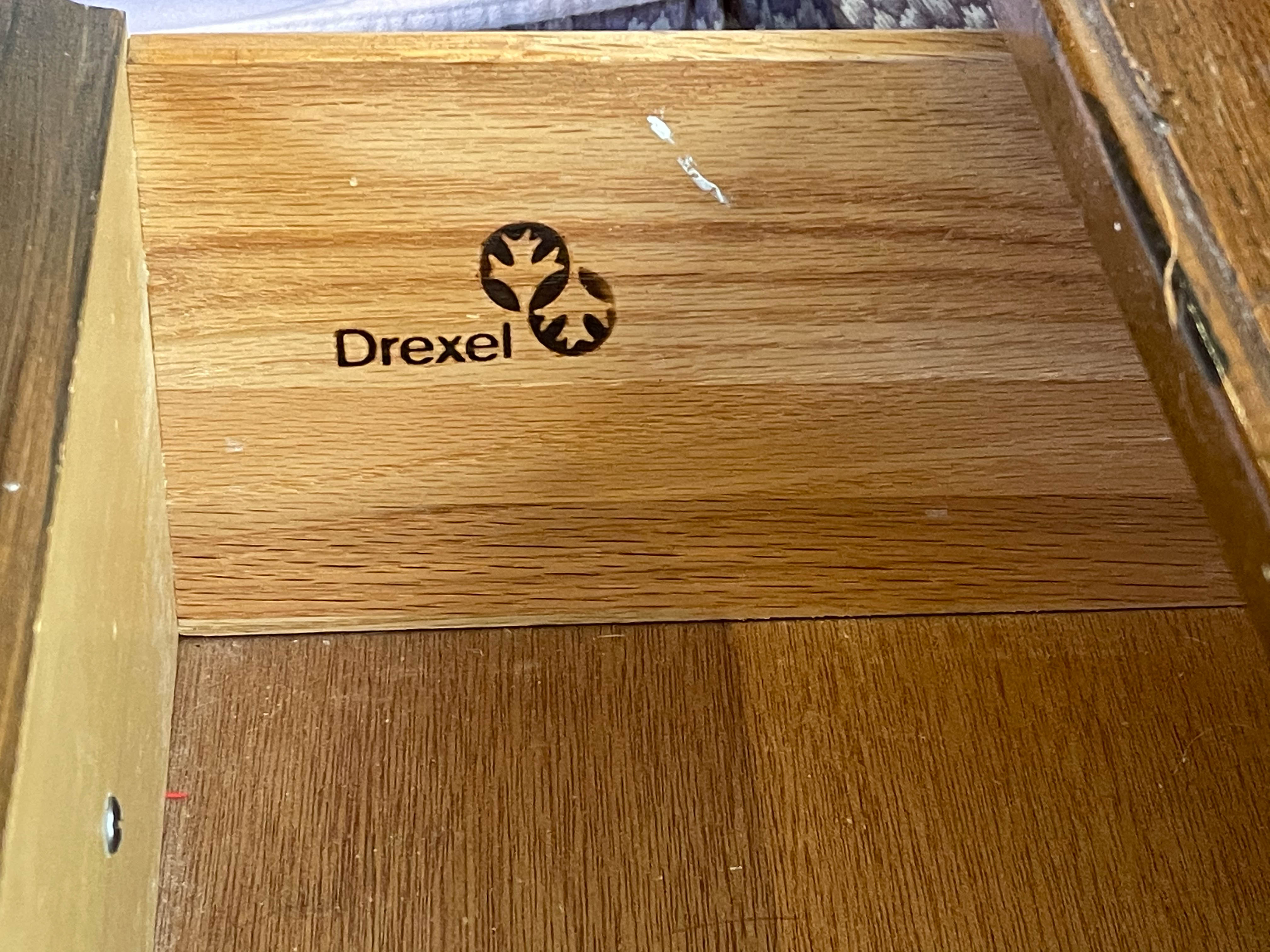 Pair of Drexel-Heritage "Bishopsgate" Oak Nightstands, Late 20th ...