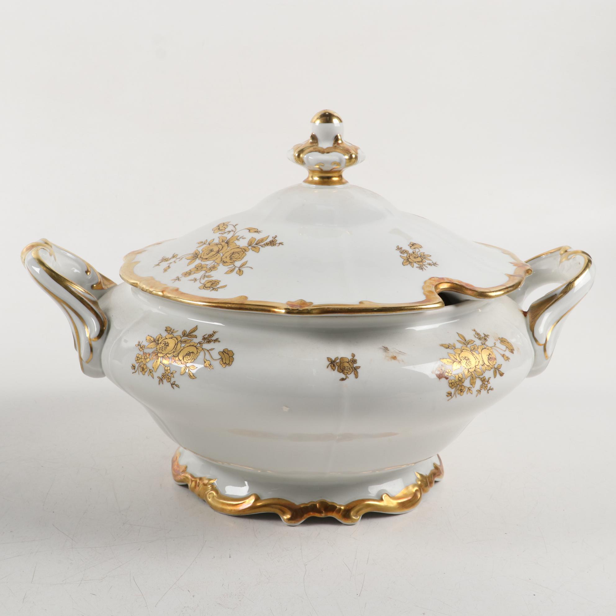 Weimar "Katharina" Porcelain Tea and Coffee Service | EBTH