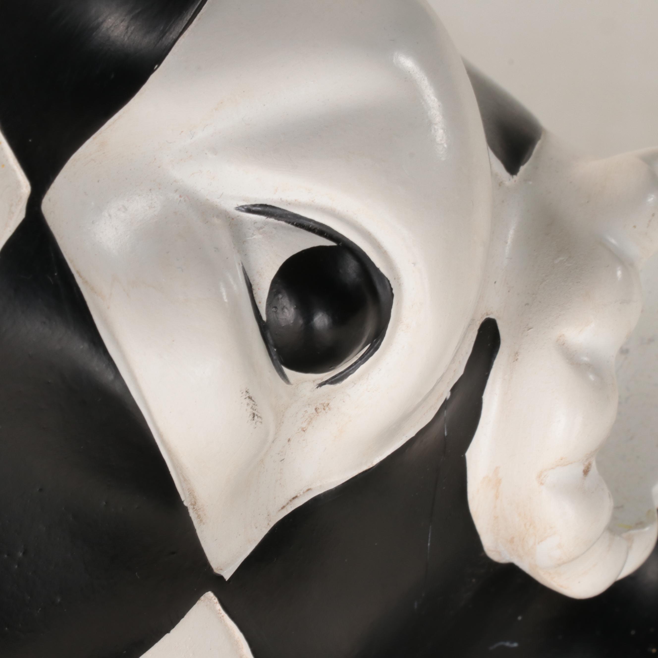 Grandin Road Harlequin Check Resin Moose Head | EBTH