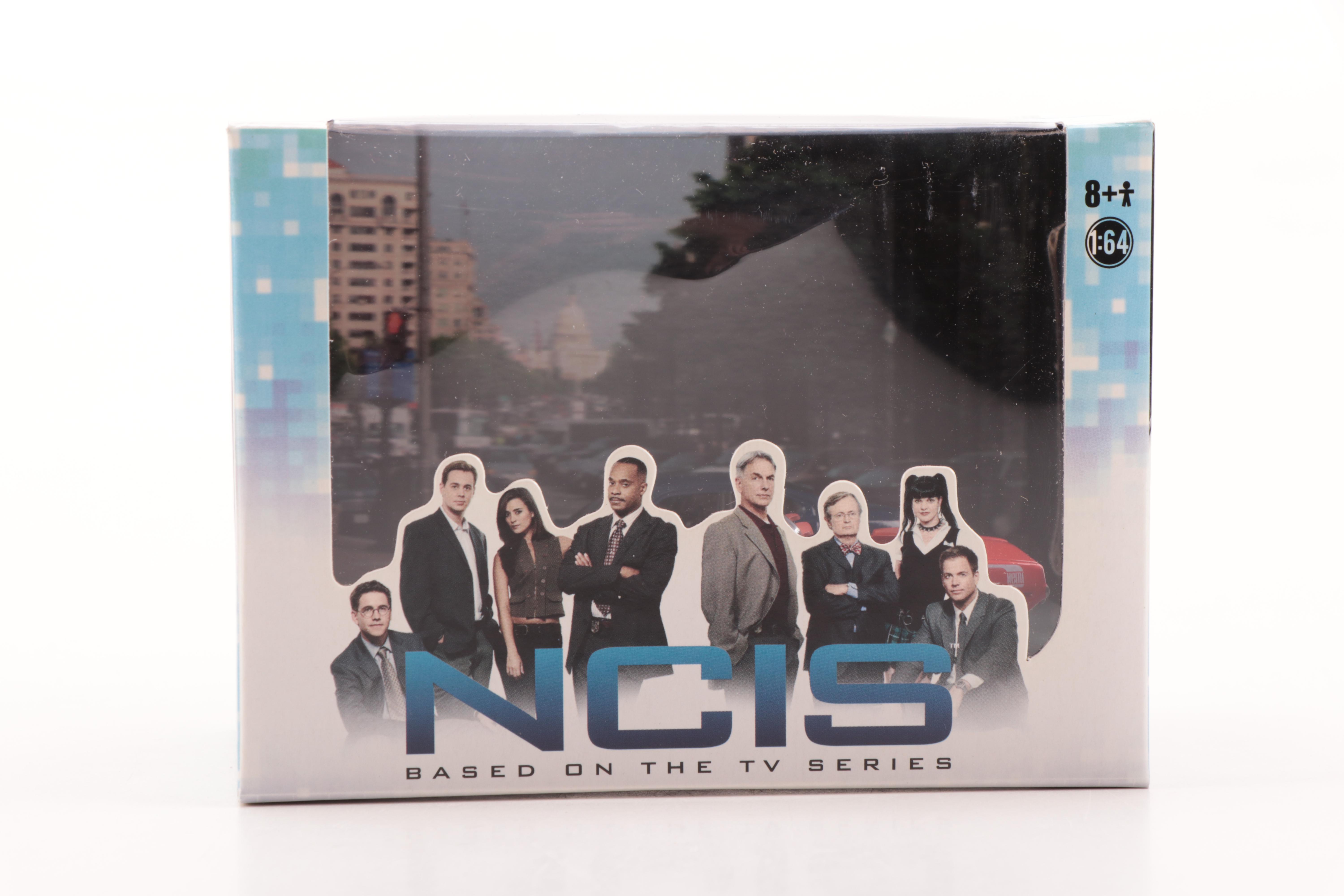 Greenlight NCIS Diecast Dodge Charger, Plymouth Hemi 'Cuda Diorama ...