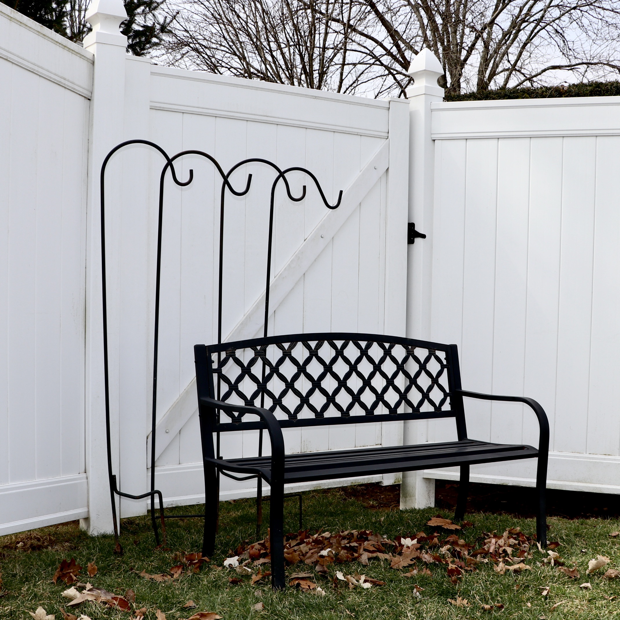 Cast Aluminum Lattice-Back Bench with Shepherd Hooks | EBTH