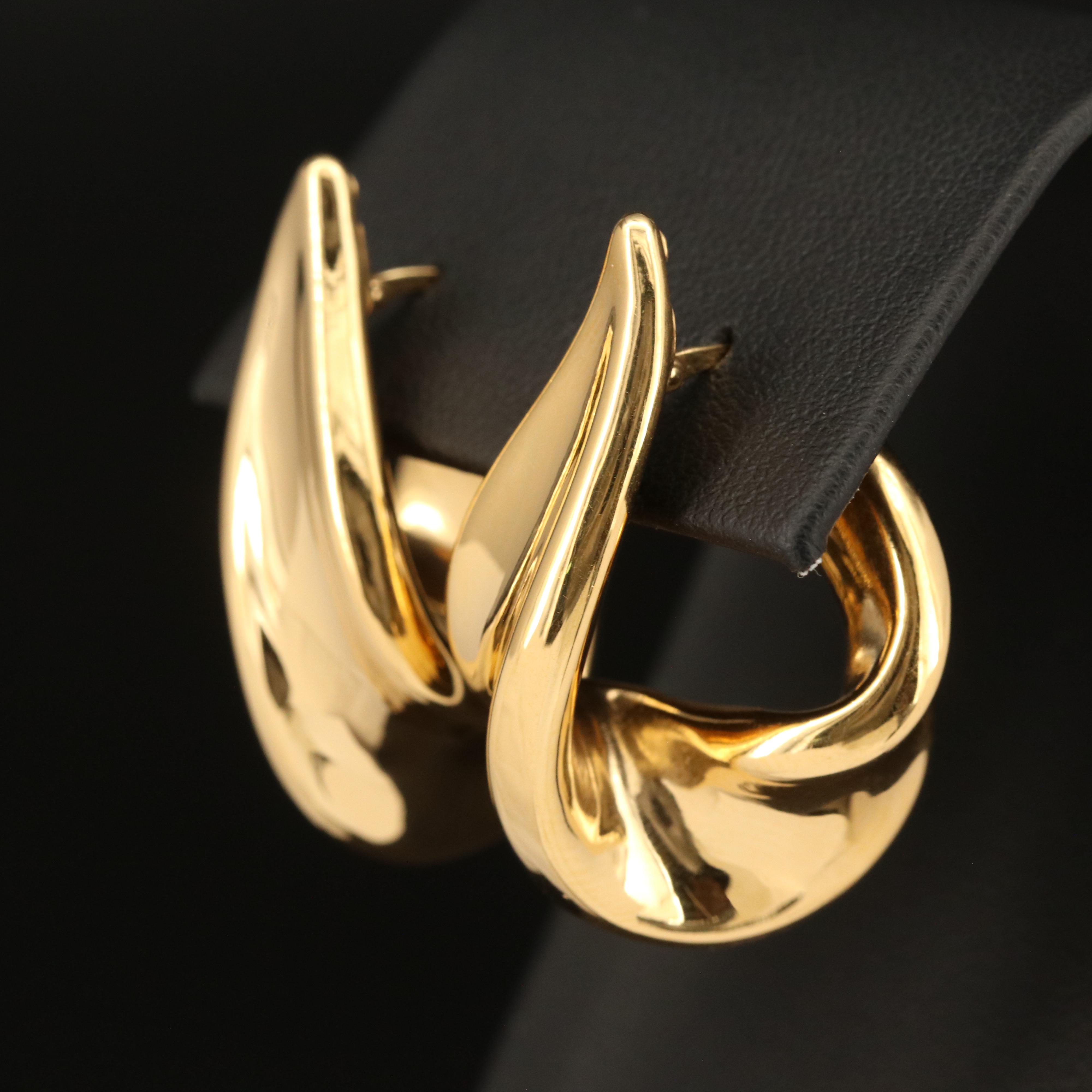 French Charles Garnier 18K Contour Hoop Earrings | EBTH