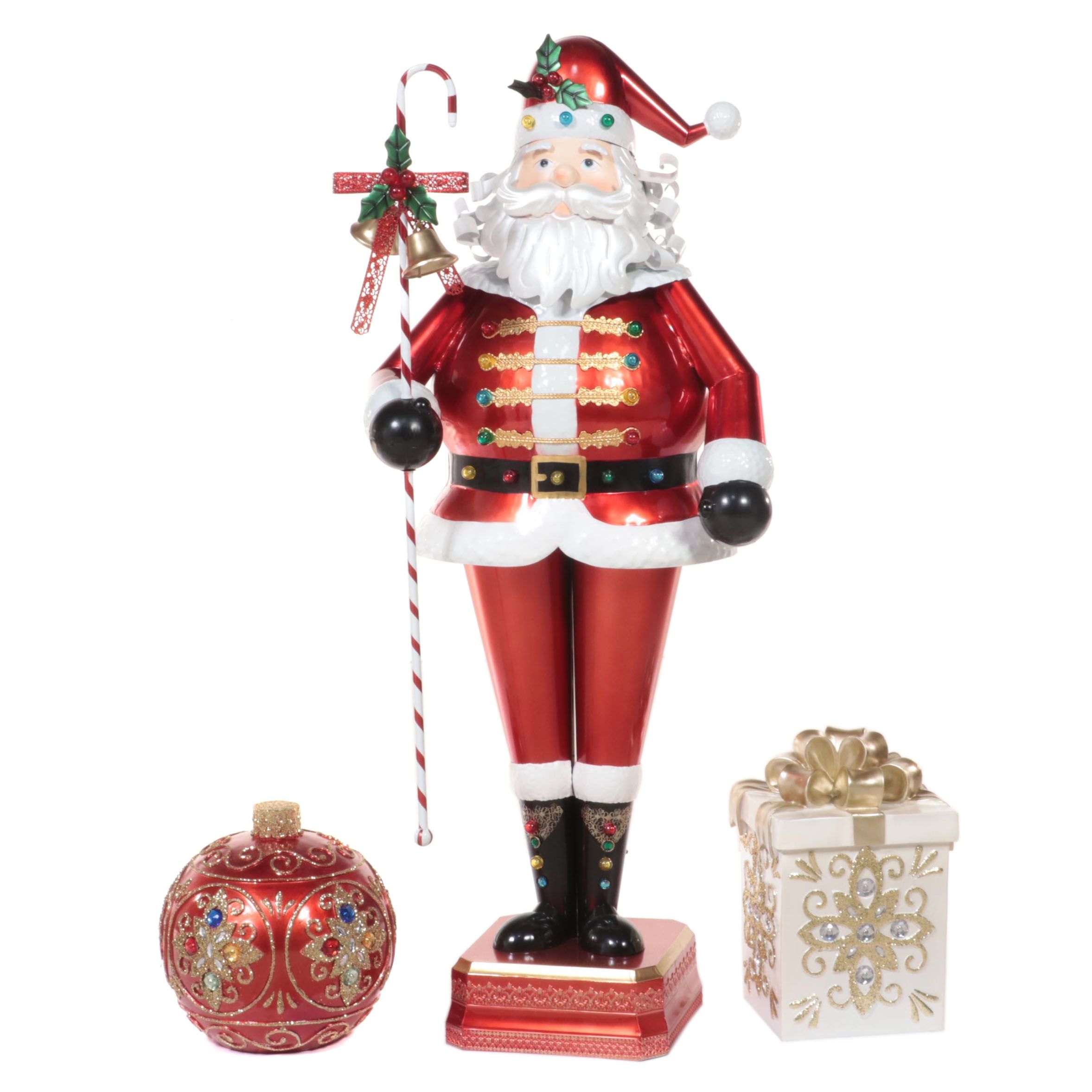 Illuminated Christmas Decor, Including Metal Santa Claus Statue | EBTH