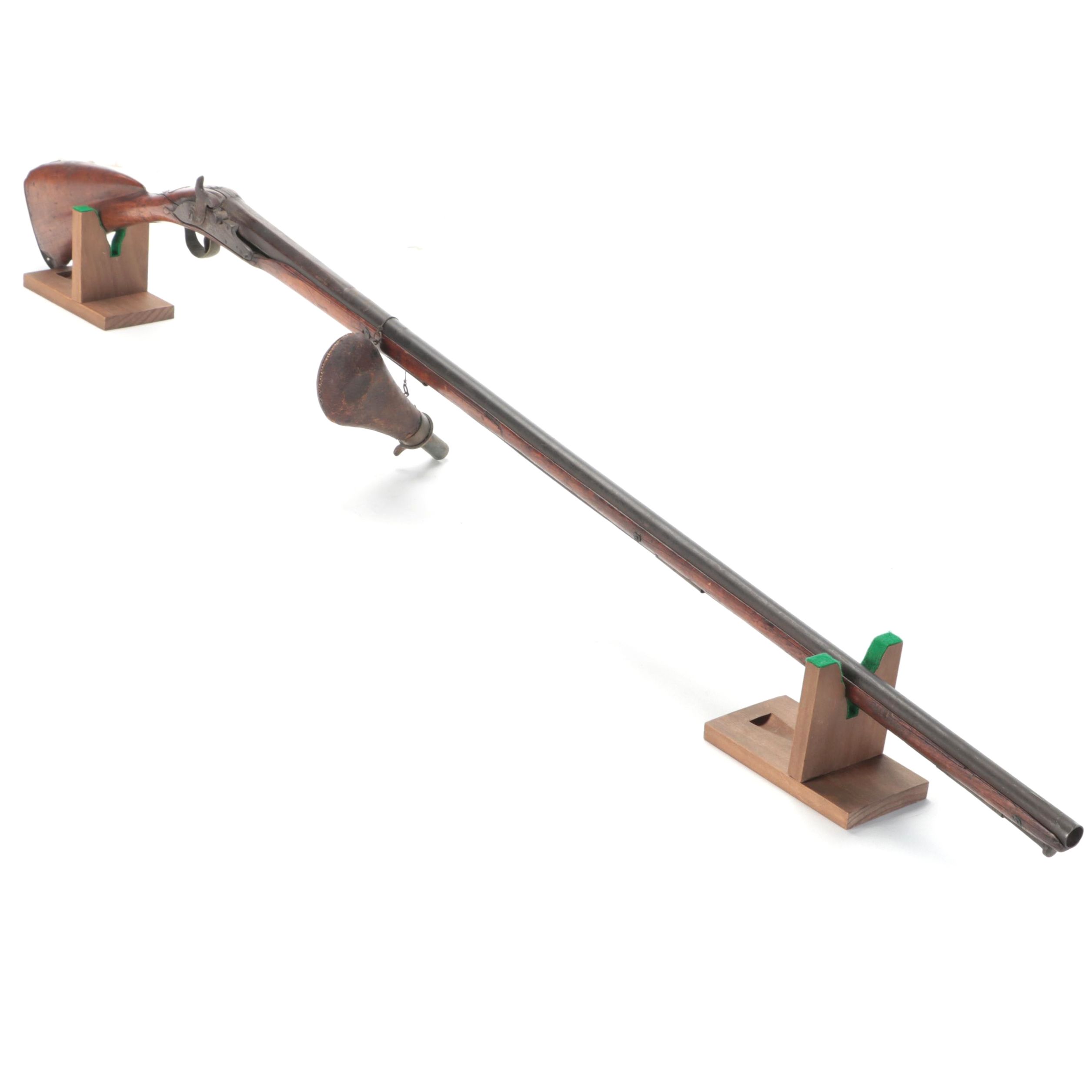 London Marked Percussion Cap Long Rifle w/ Powder Cask | EBTH