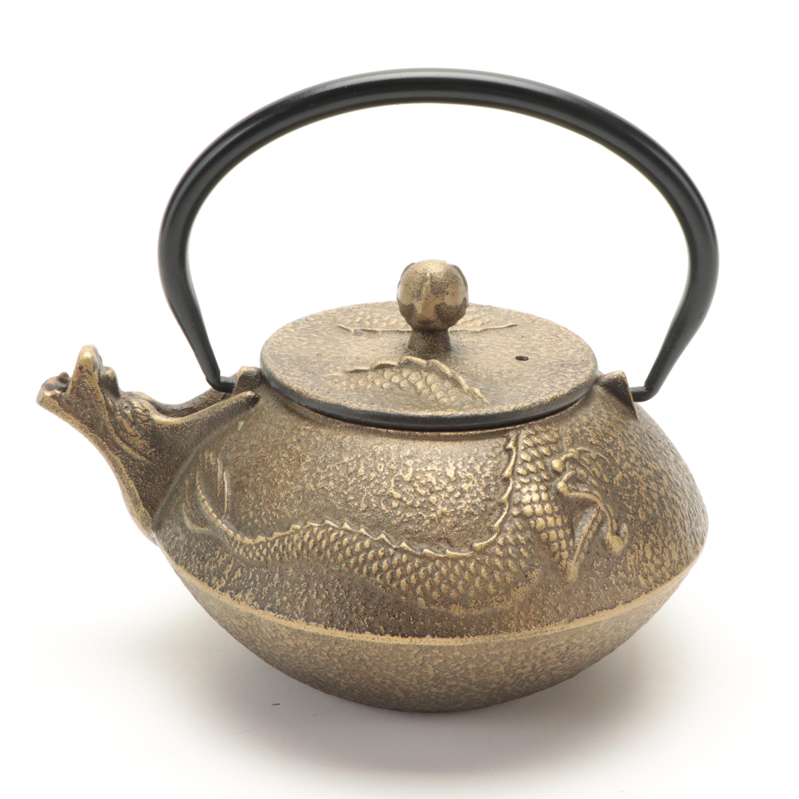 Japanese Cast Metal Teapot | EBTH