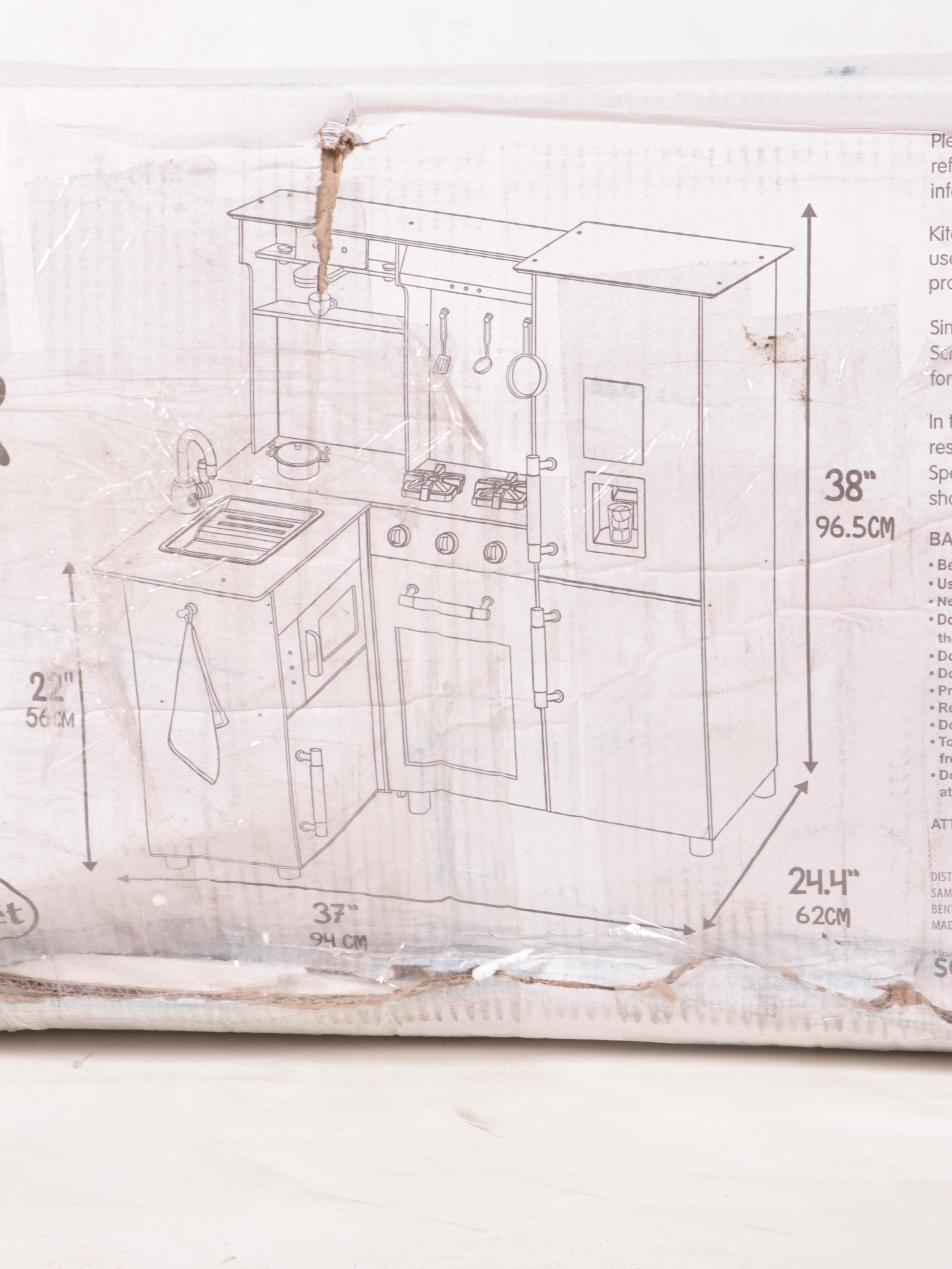 Member's Mark Deluxe Wooden Kitchen Play Center | EBTH