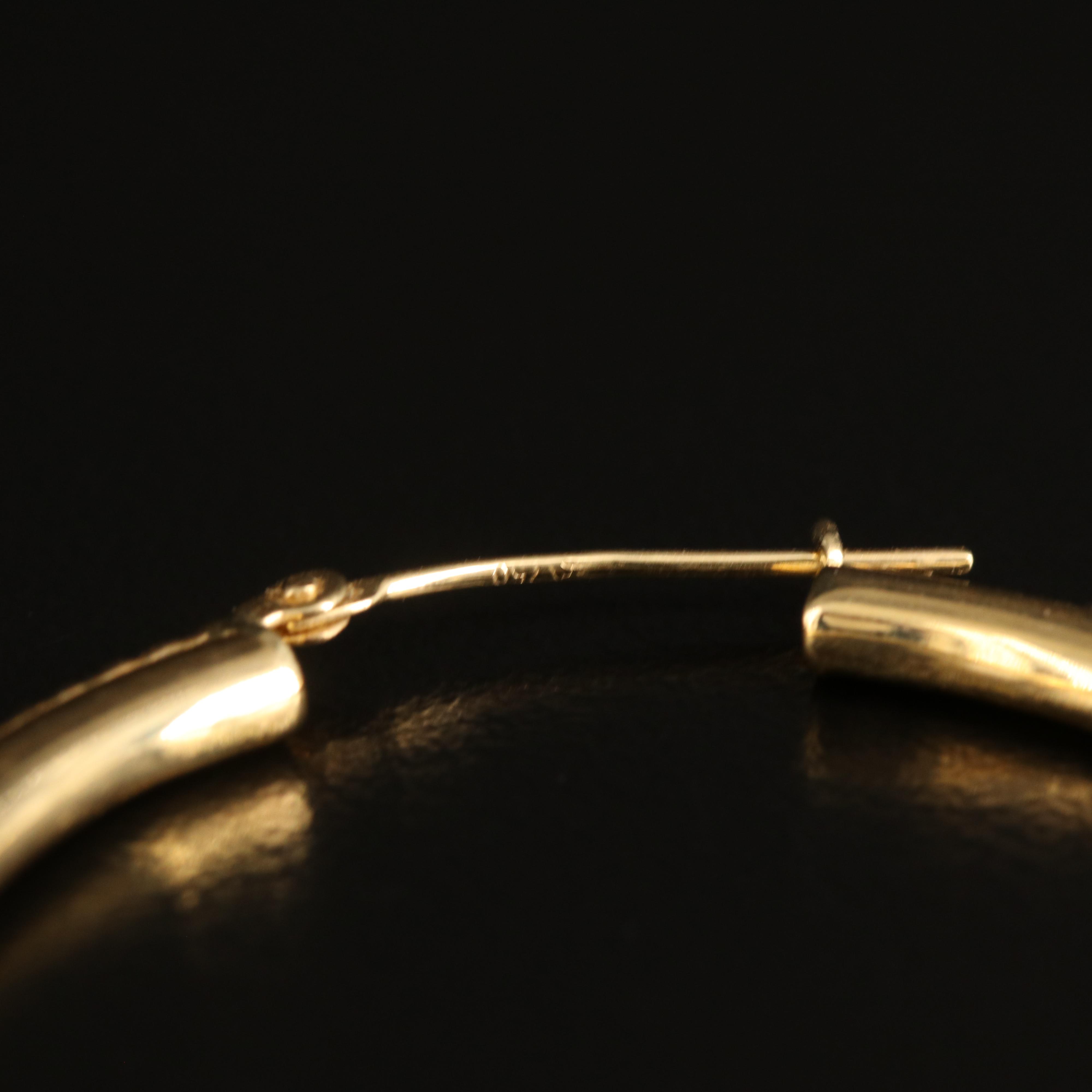 18K Hoop Earrings with Braided Detail | EBTH