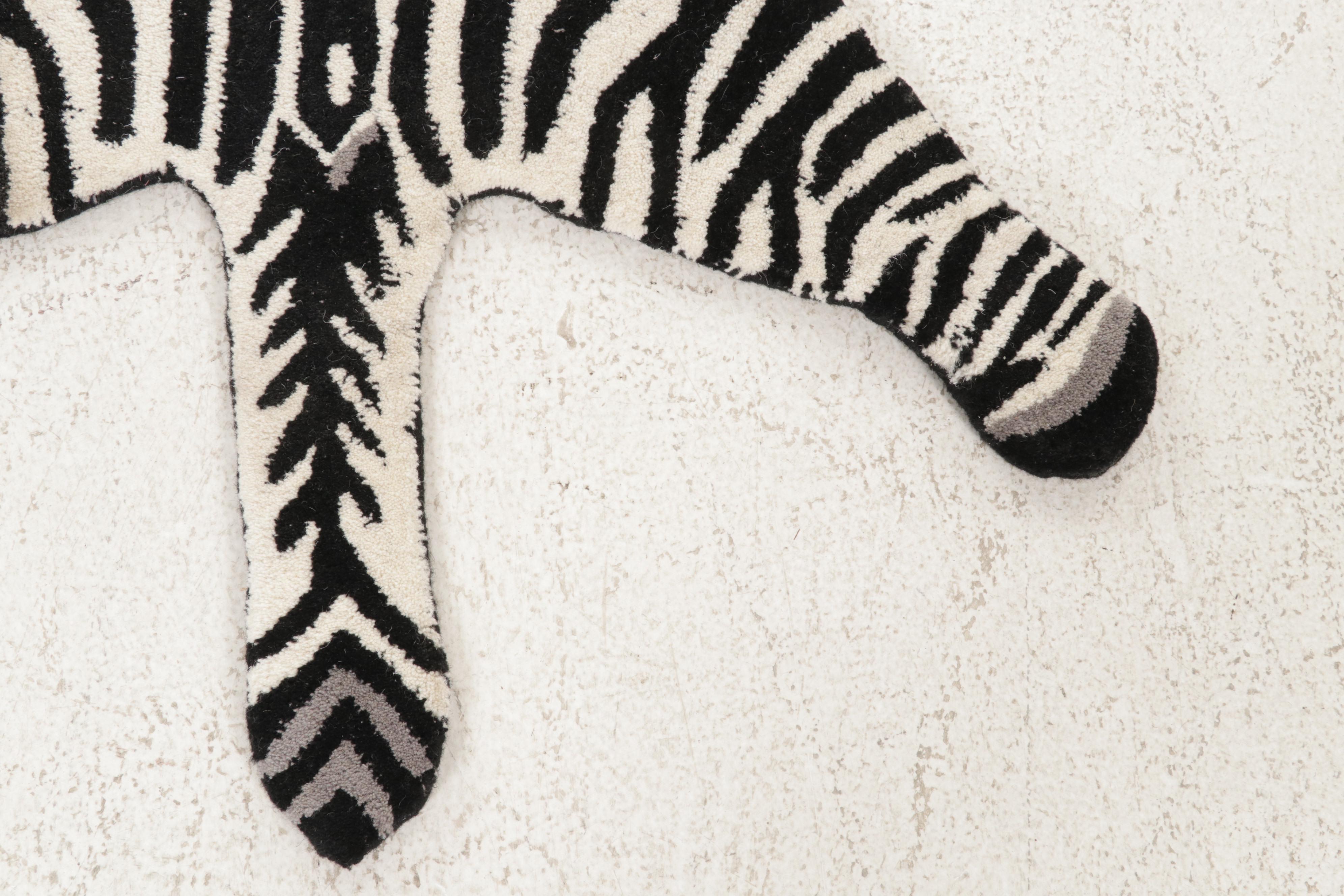 3' x 4'11 Hand-Tufted Indian Pictorial Zebra-Shaped Accent Rug | EBTH