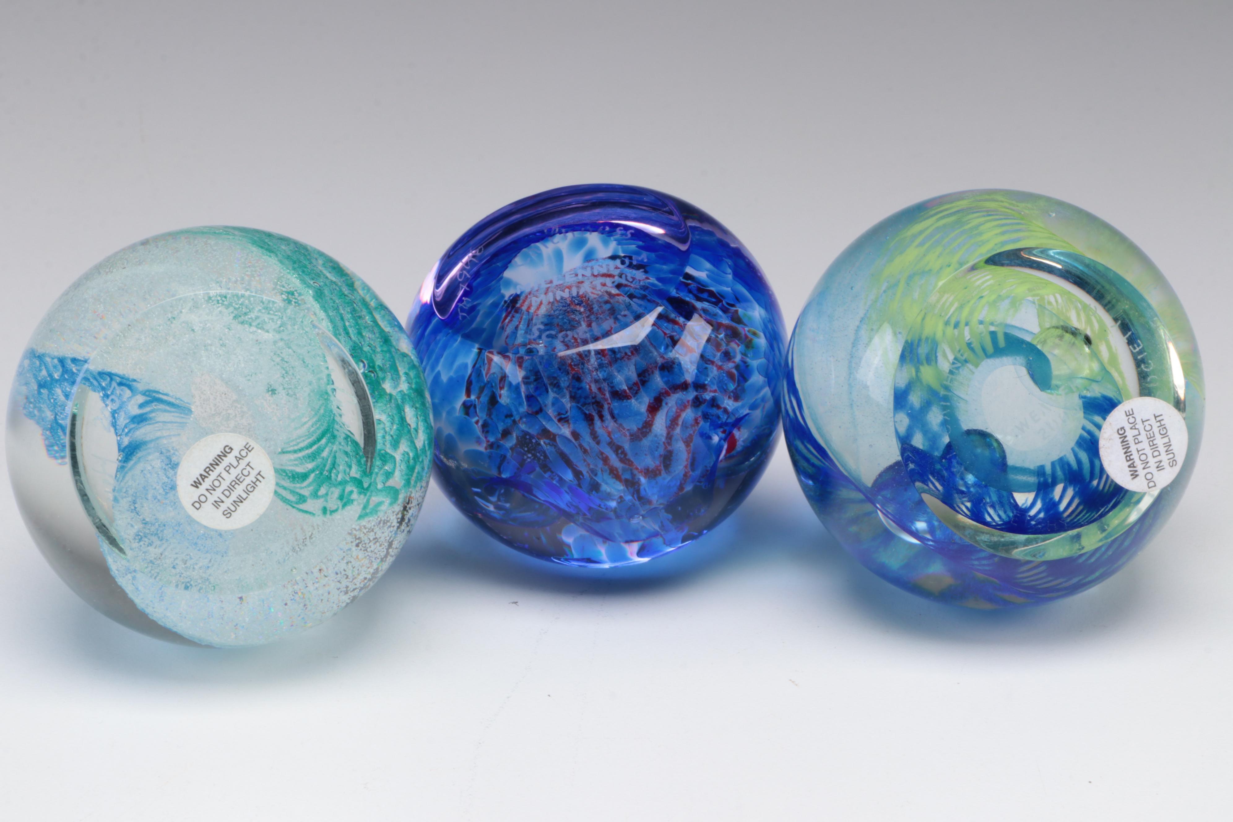 Caithness Scottish and Other Studio Art Glass Paperweights ...