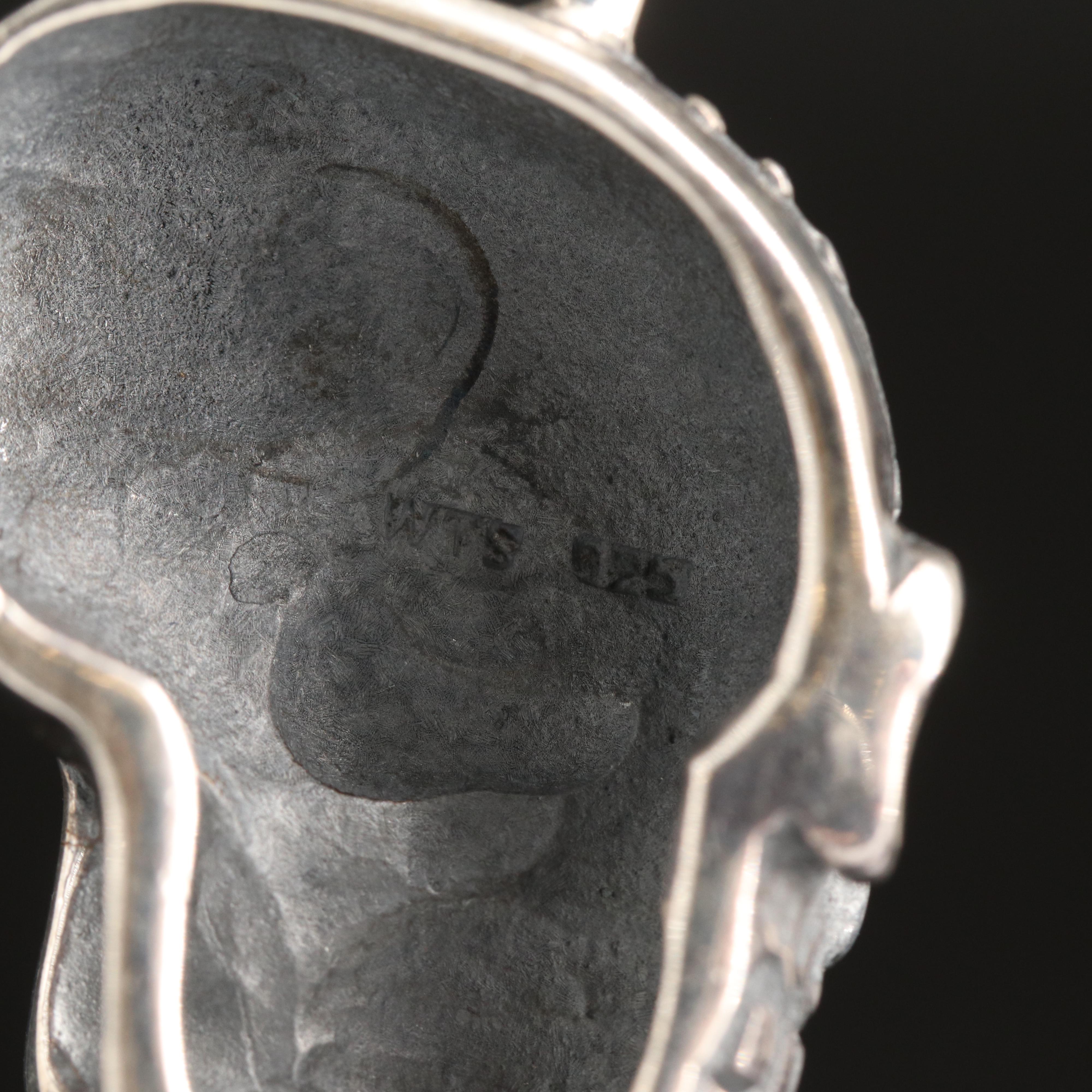 Sterling Skull Pendant | EBTH