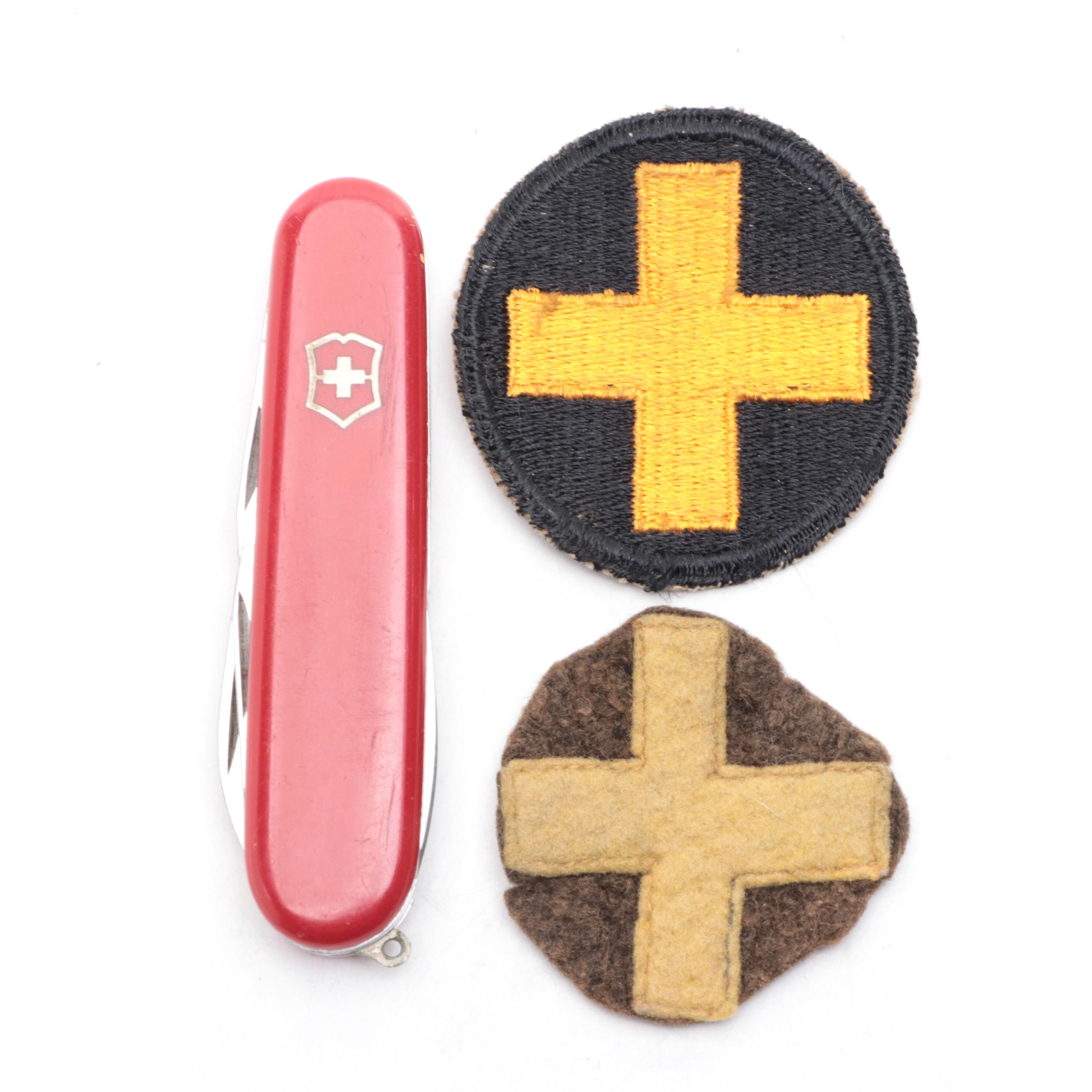 33rd Infantry Division Patches with Victorinox Multi-Tool | EBTH