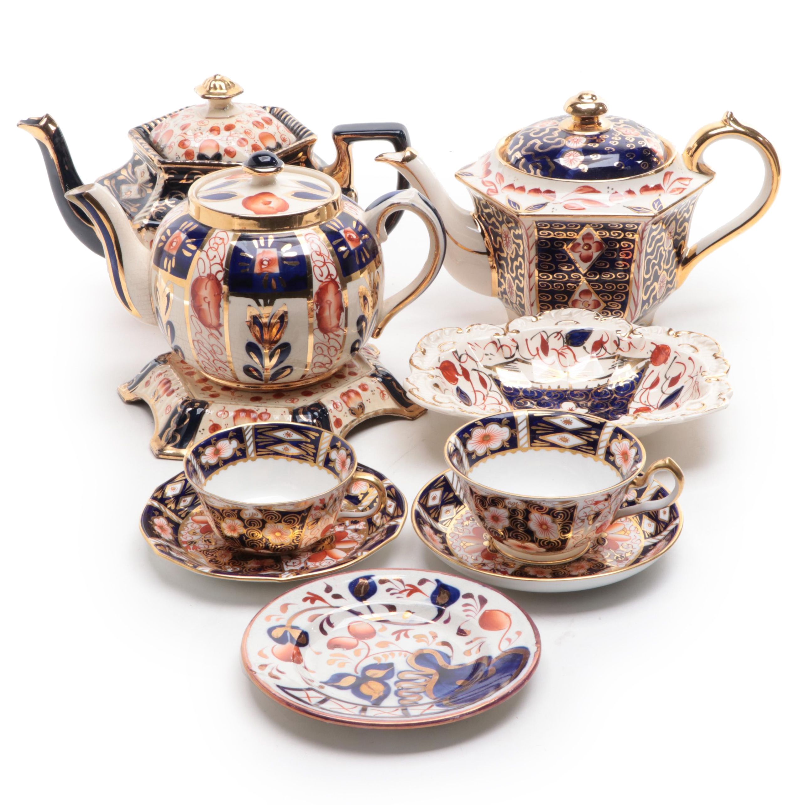 Royal Crown Derby "Traditional Imari" and Other English Imari Tableware ...