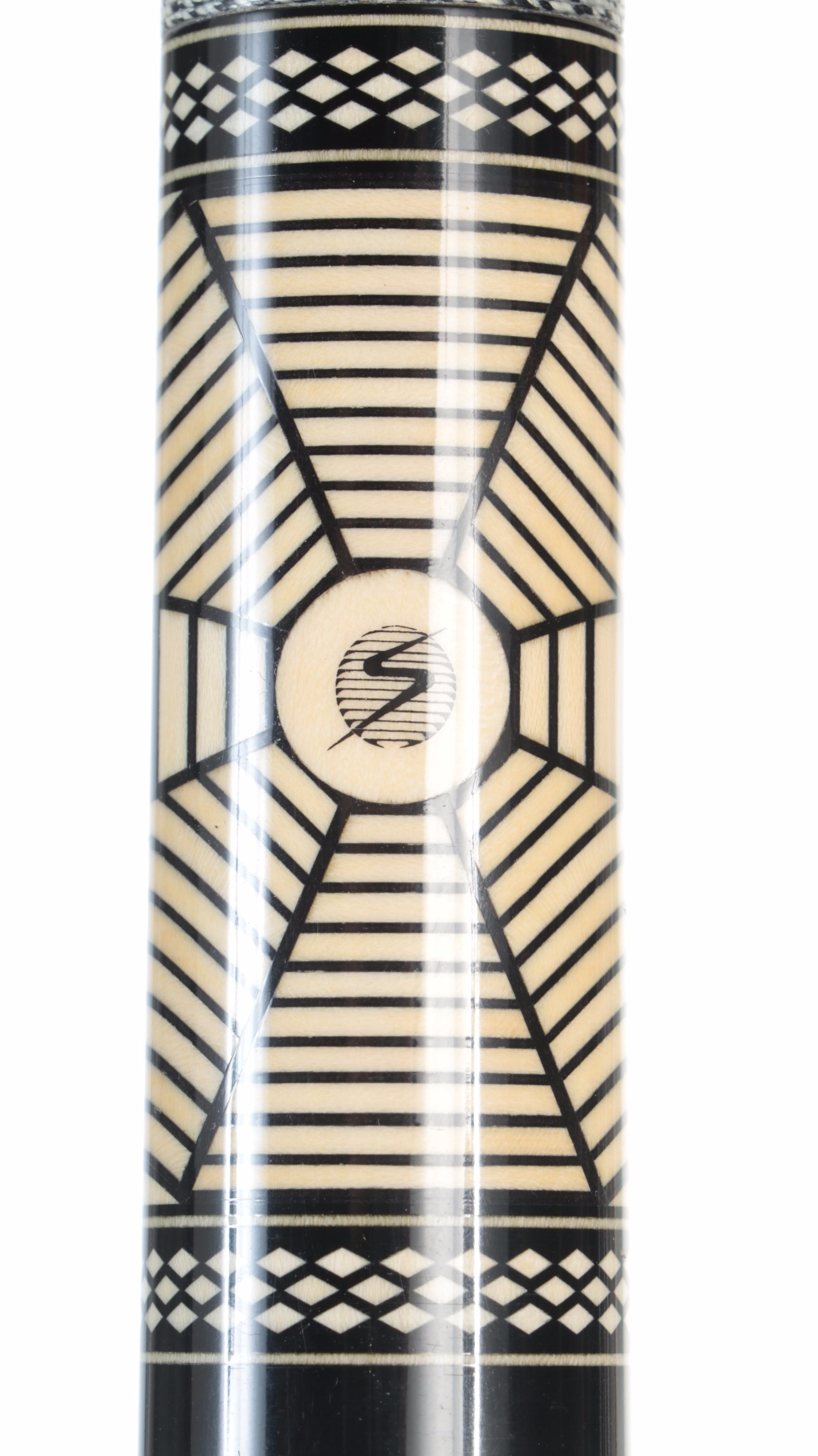 Samsara Spider Web Pool Cue | EBTH