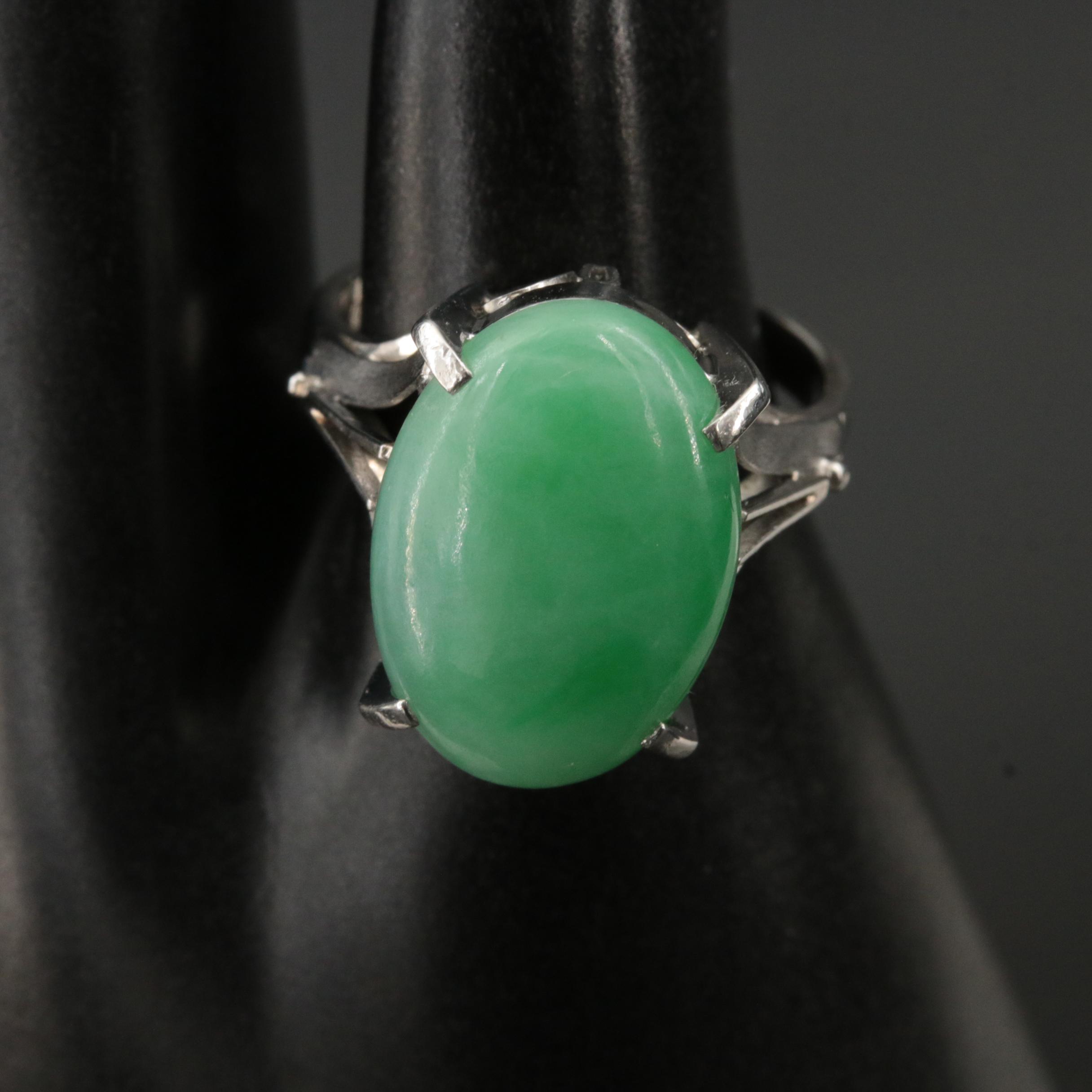 Platinum Jadeite Ring | EBTH