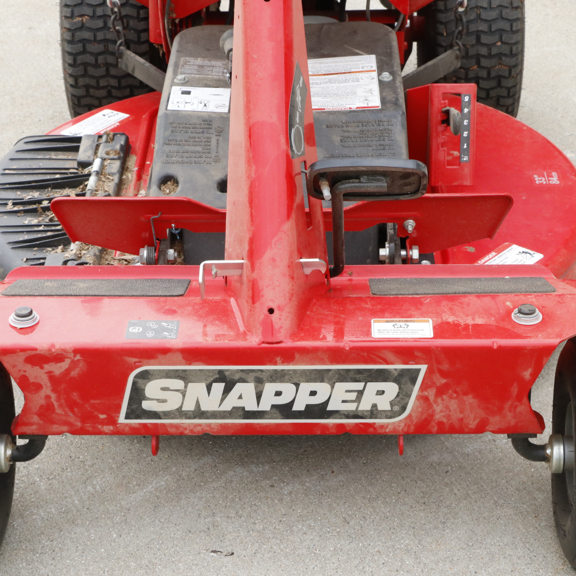 Snapper Intek Riding Mower | EBTH