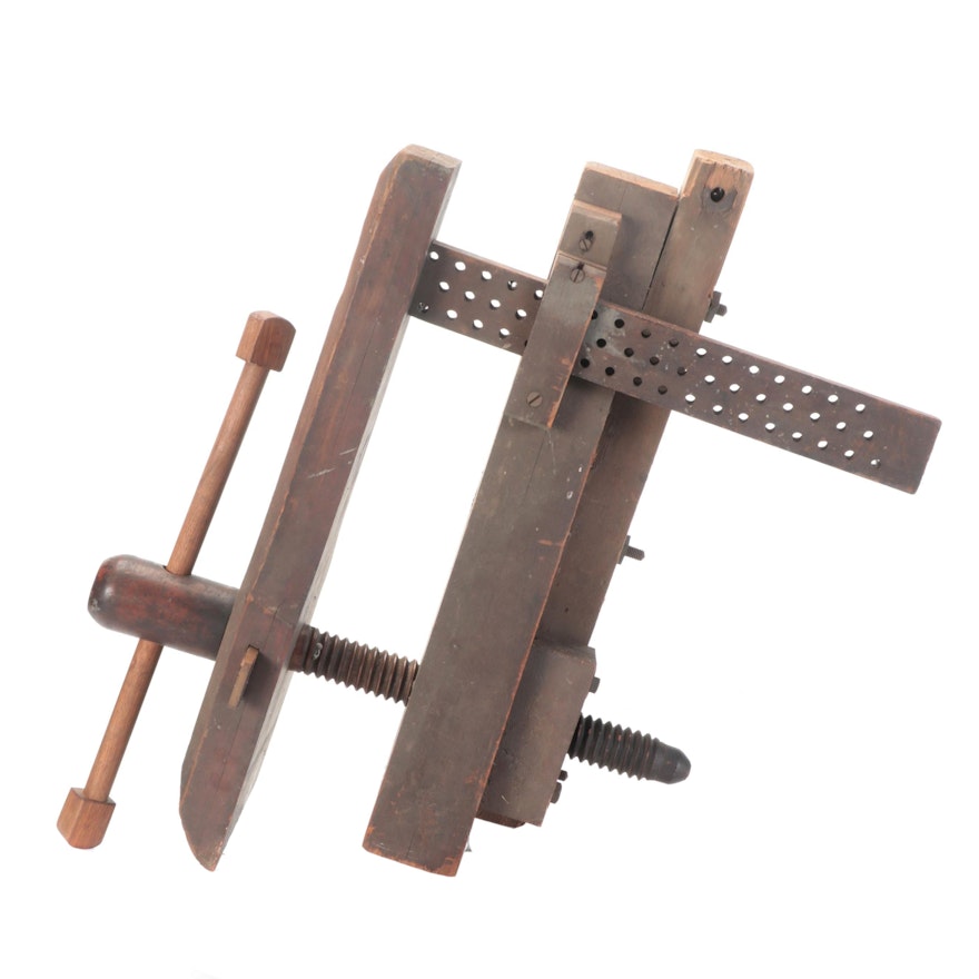 Primitive Style Wooden Hand-Screw Clamp | EBTH Primitive Style Wooden Hand-Screw Clamp | EBTH