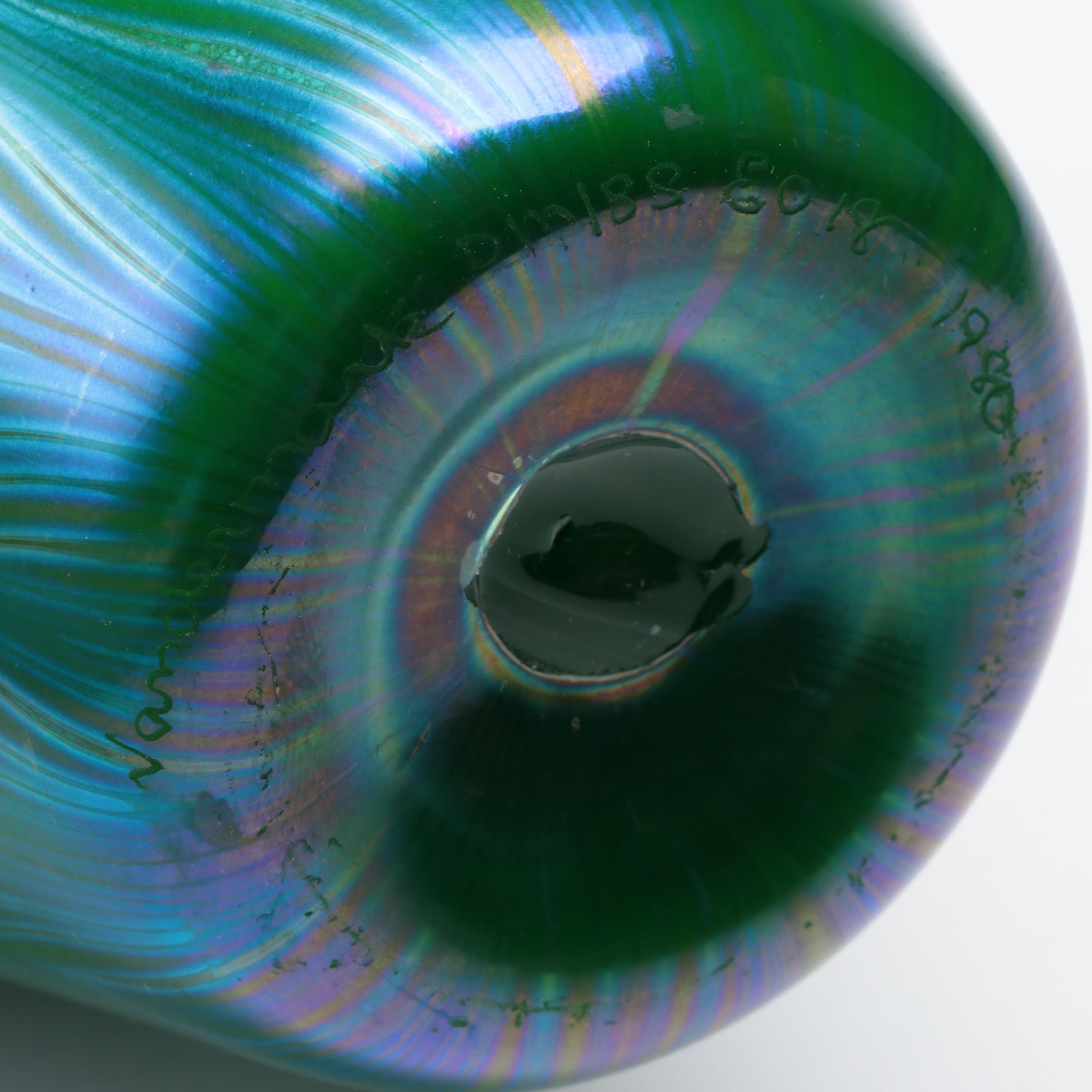 Vandermark Merritt Iridescent Pulled Feather Studio Art Glass Vase ...