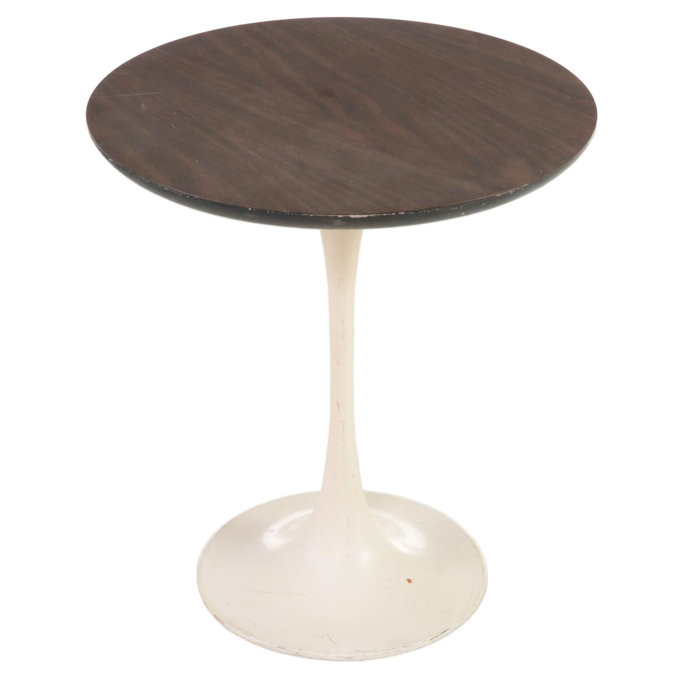 Mid Century Modern Laminate and Metal Tulip-Form Side Table | EBTH