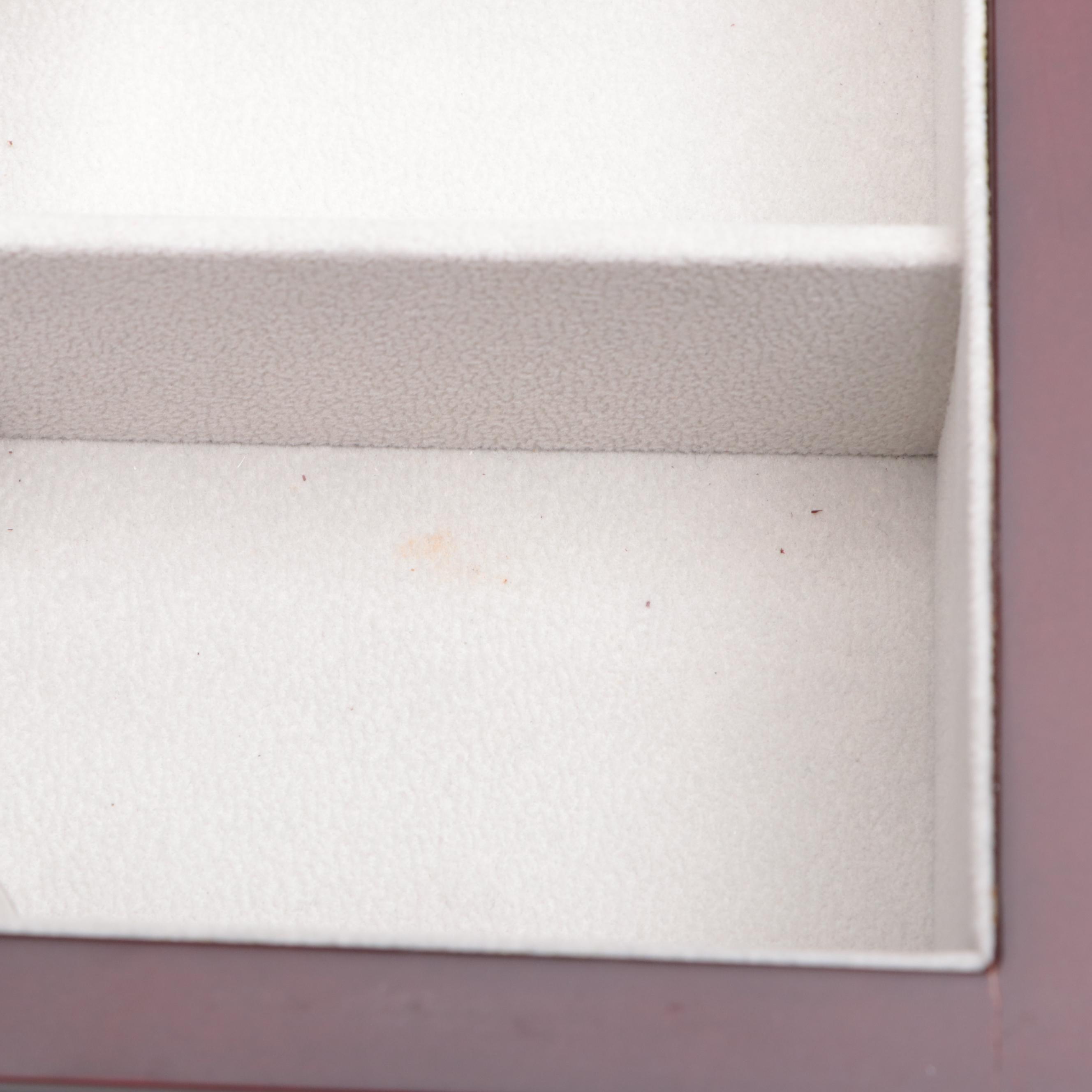 Jere Jewelry Box in Cherry Finish | EBTH