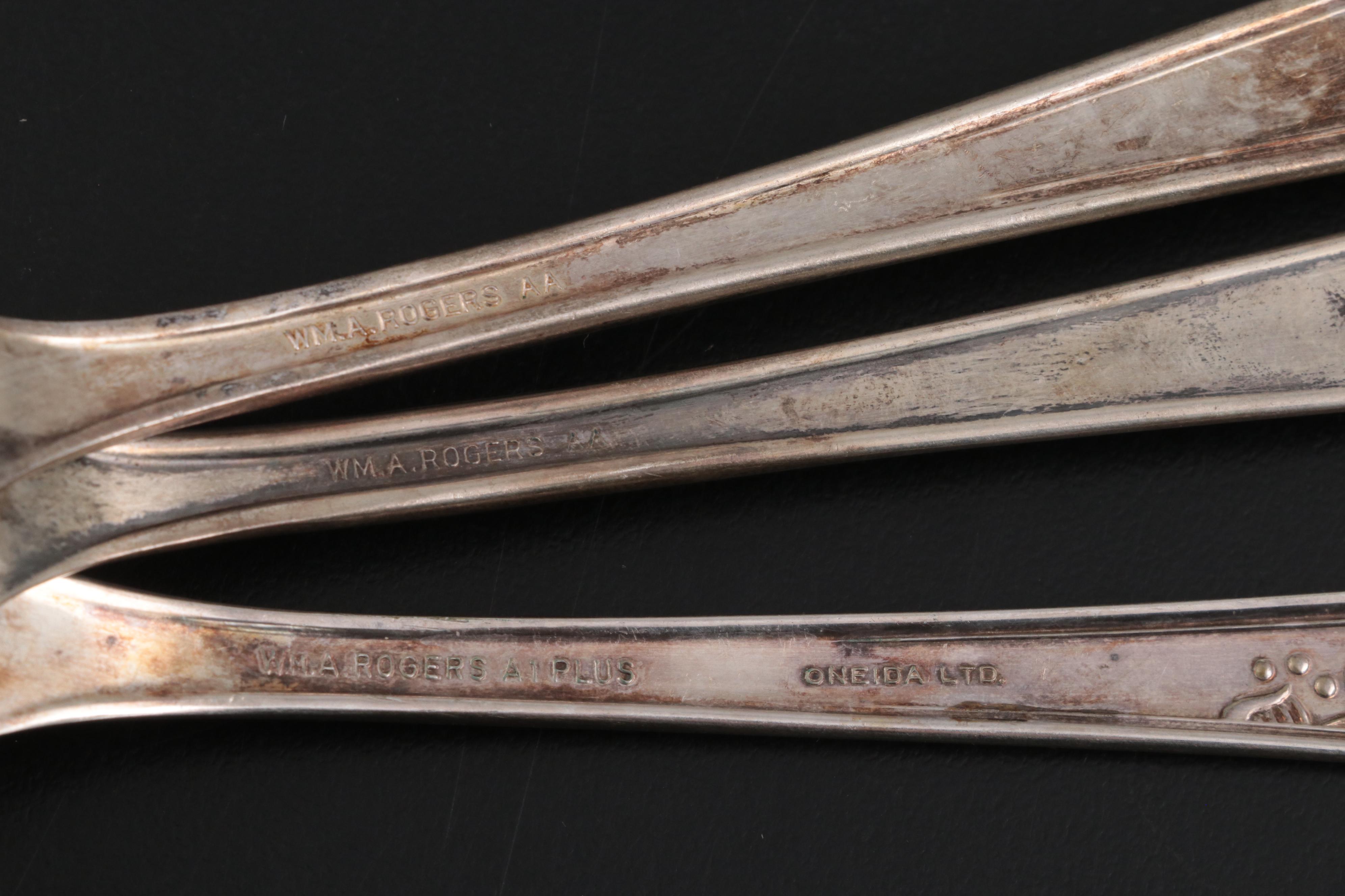 Community Silver Plate "Coronation" and Other Flatware in Storage Chest ...