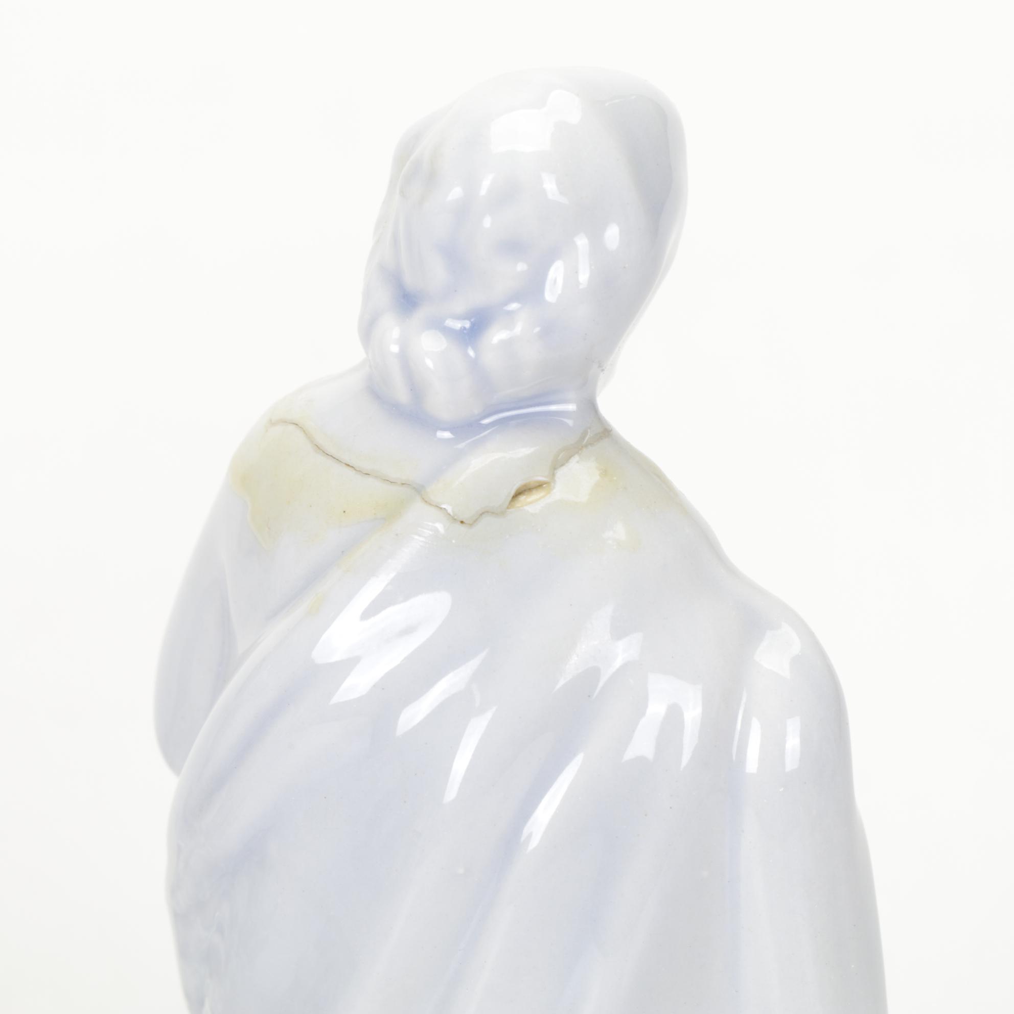 Hand-Crafted Nativity Set with Stable and Ceramic Figures | EBTH