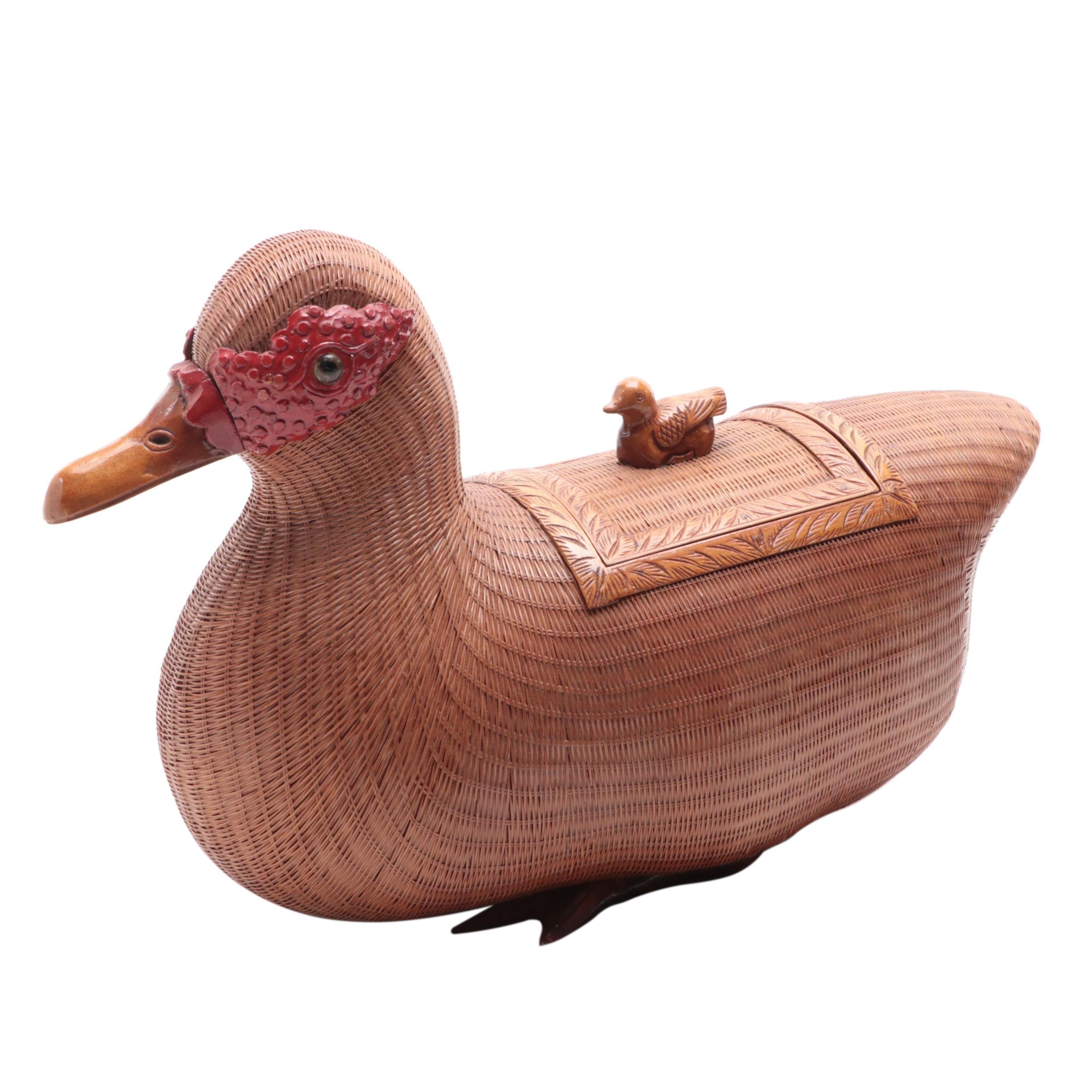 Shanghai Collection Woven Wicker Muscovy Duck Box with Wood Interior | EBTH