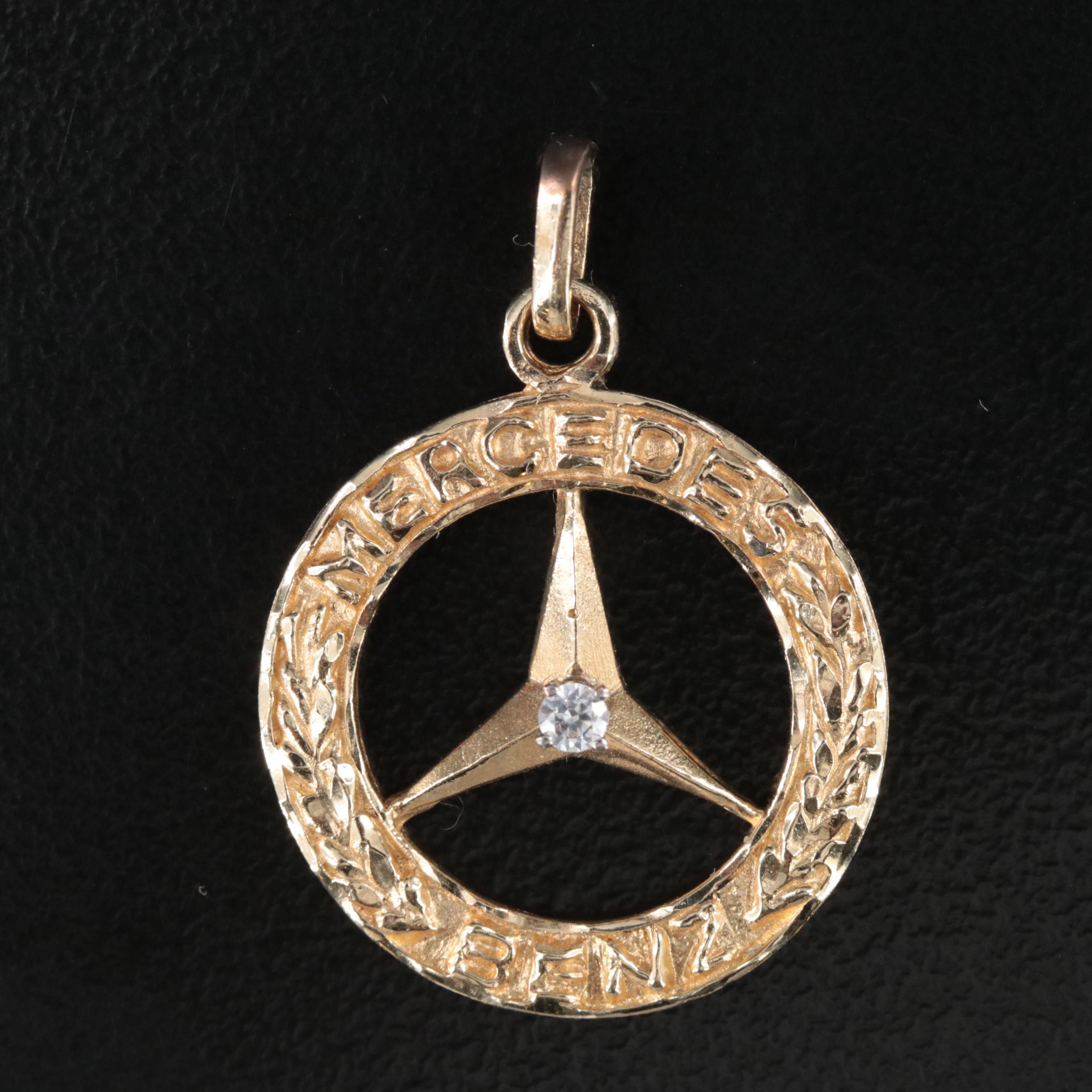 10K Mercedes Benz Logo Cubic Zirconia Pendant | EBTH