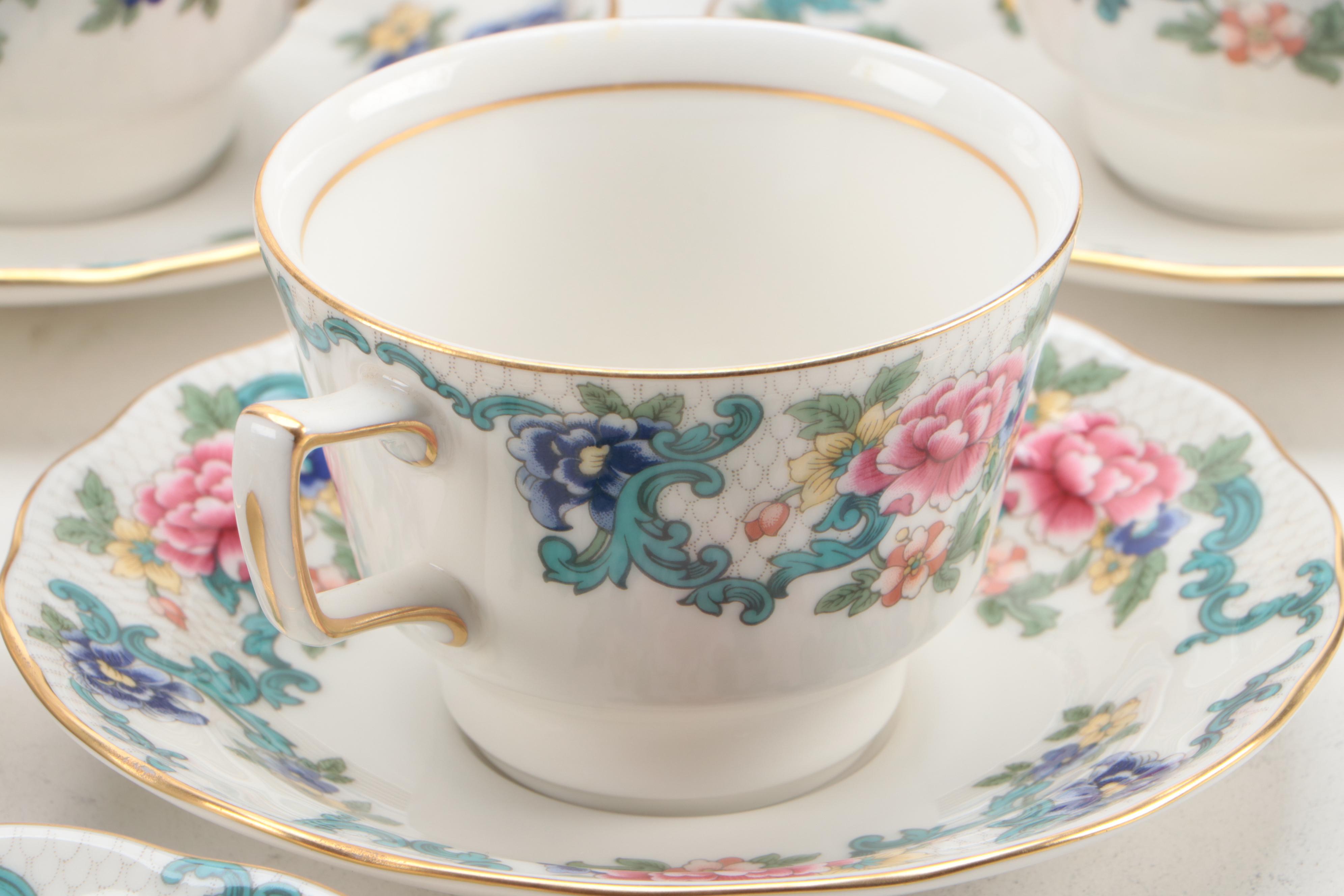 Royal Doulton Booths "Floradora" Porcelain Dinnerware for Twelve | EBTH