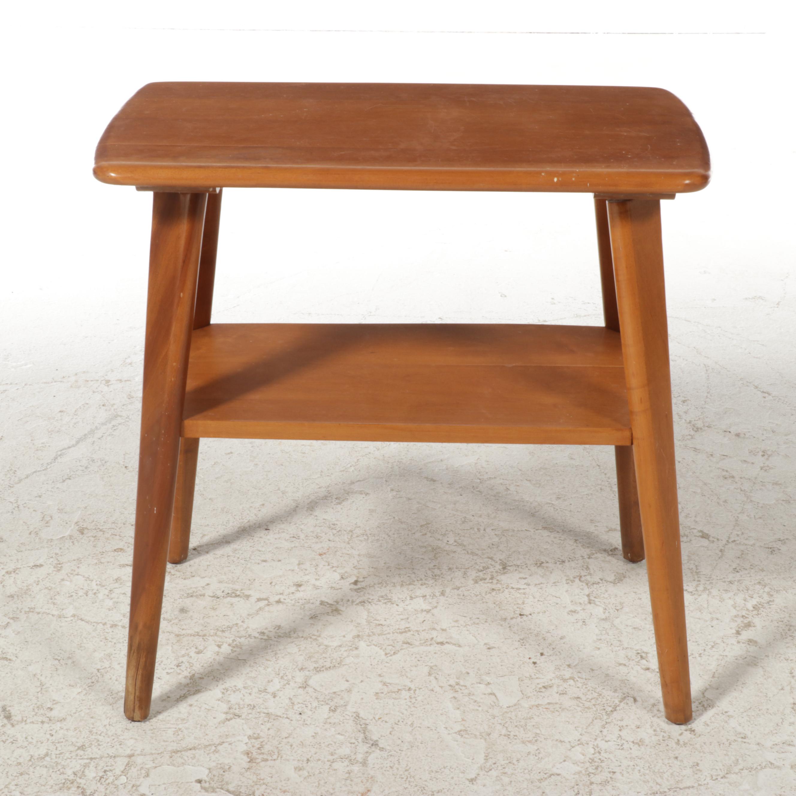 Attributed to Heywood-Wakefield Mid Century Modern Maple Side Table | EBTH