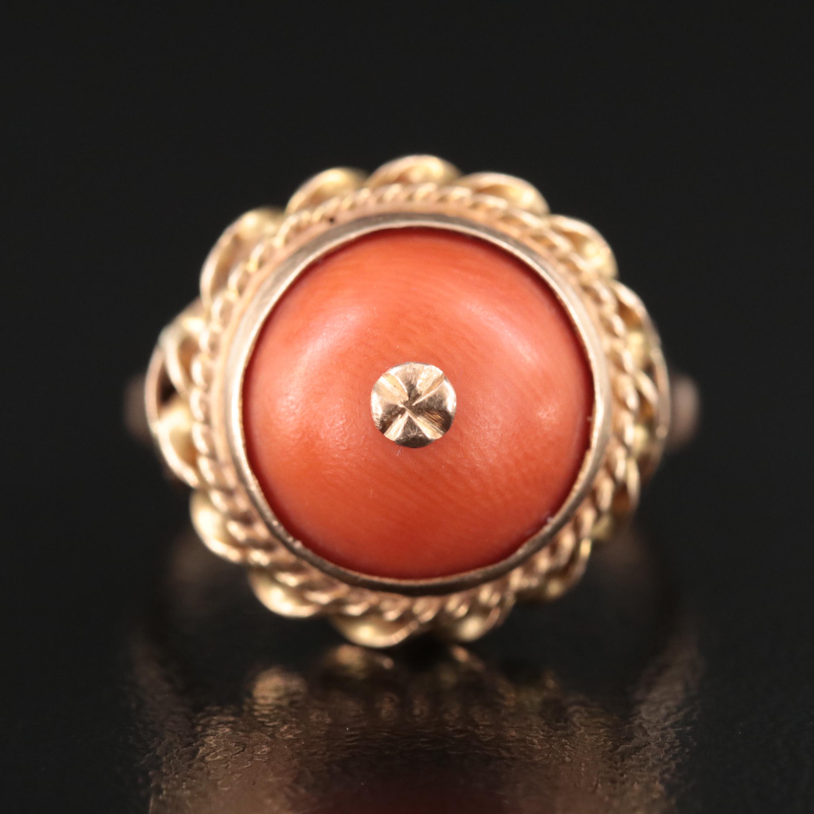 Vintage 14K Coral Ring with Rope Trim | EBTH