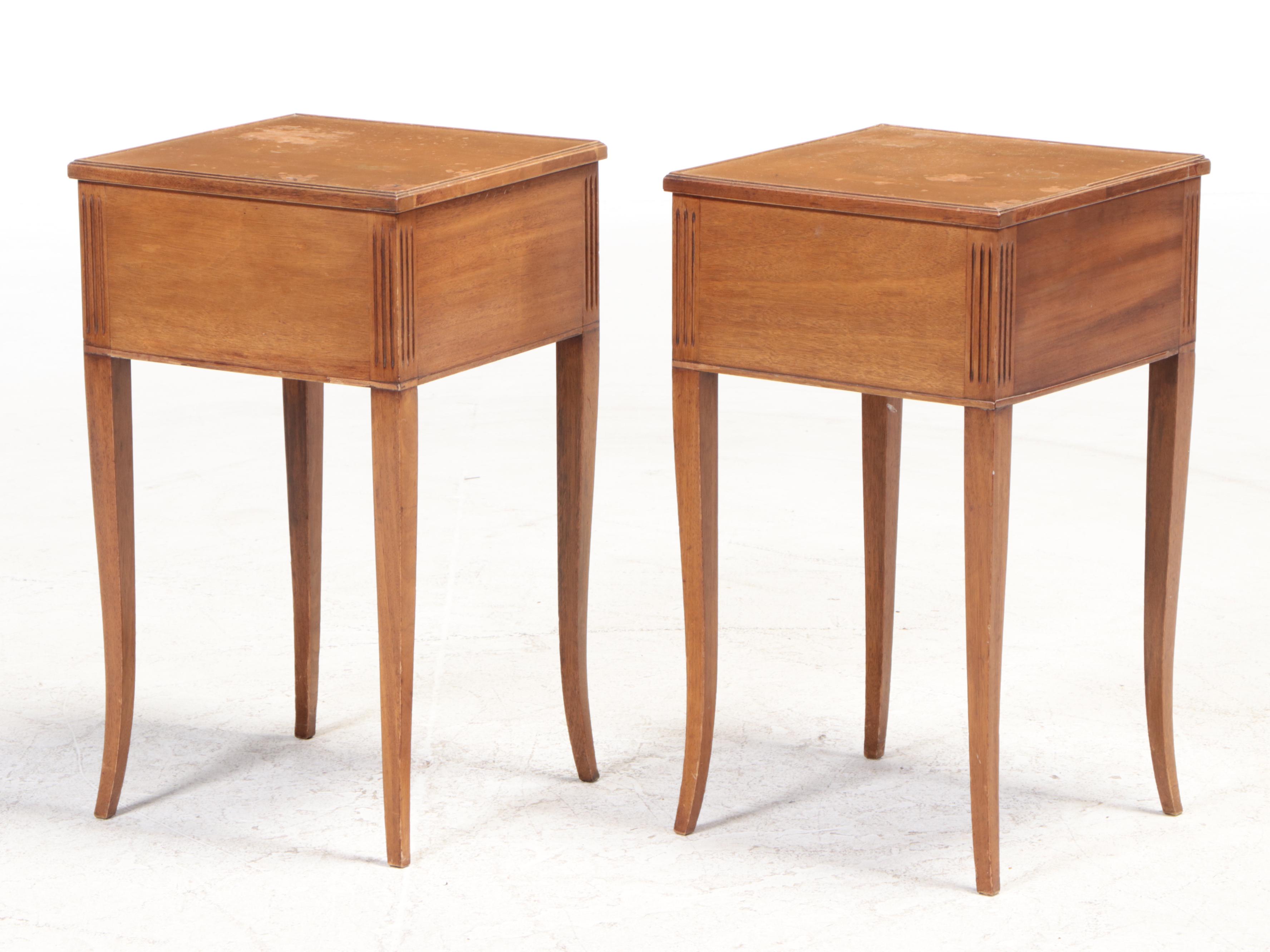 Pair of Lammert's of St. Louis Federal Style Mahogany Two-Drawer Side ...