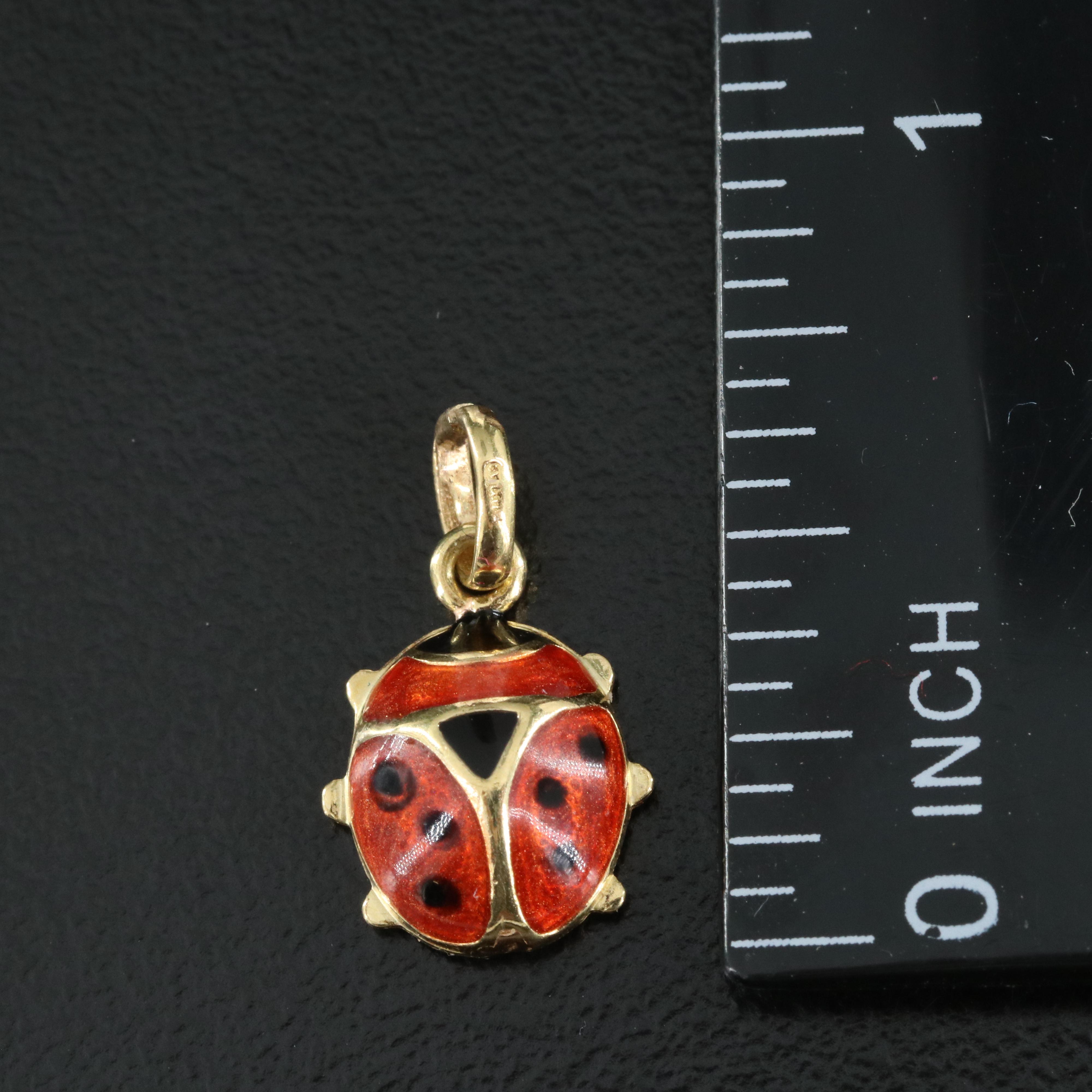 18K Vitreous Enamel Ladybug Pendant | EBTH