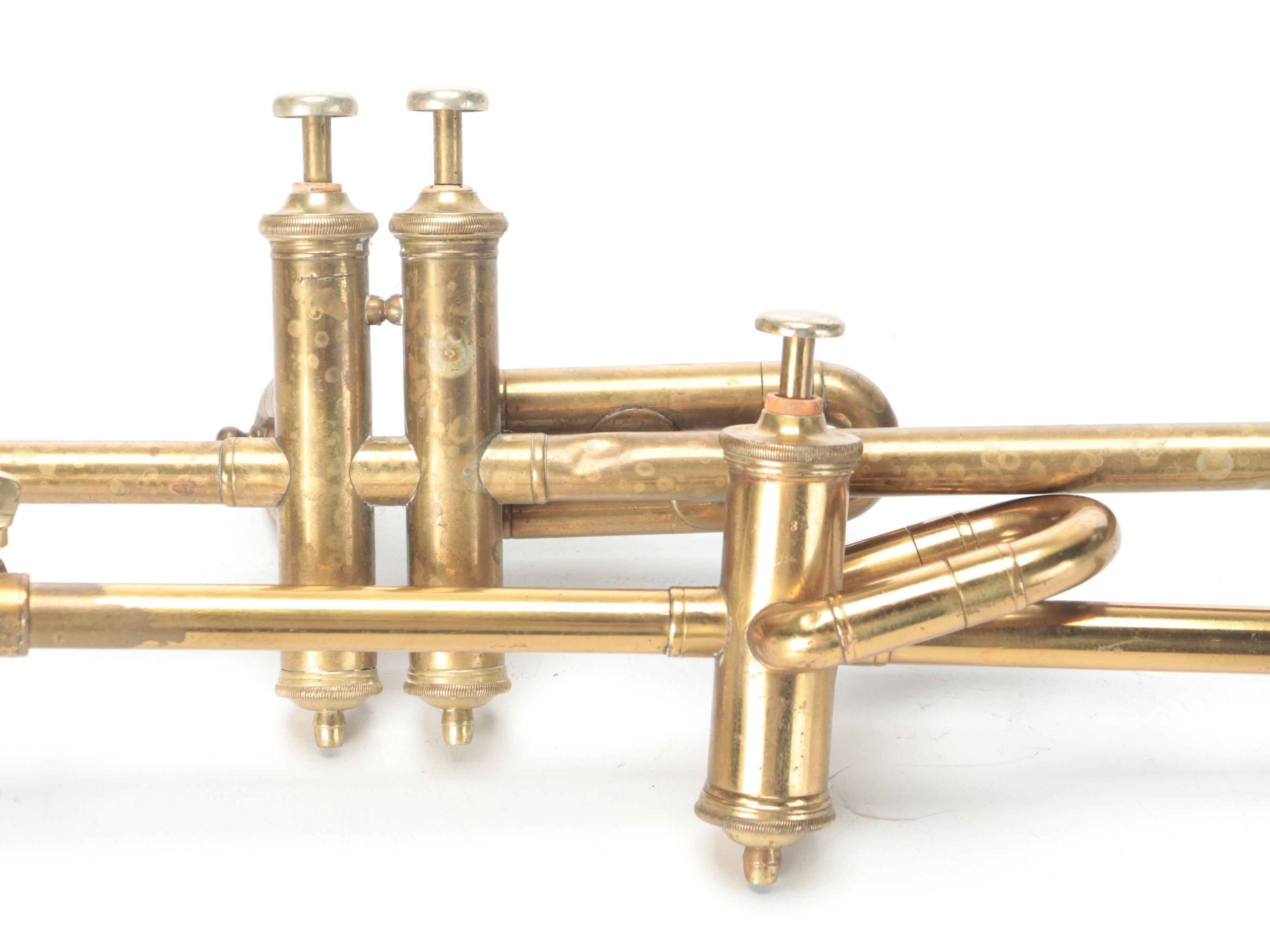 Aida Brass One and Two Valve Fanfare Trumpets | EBTH
